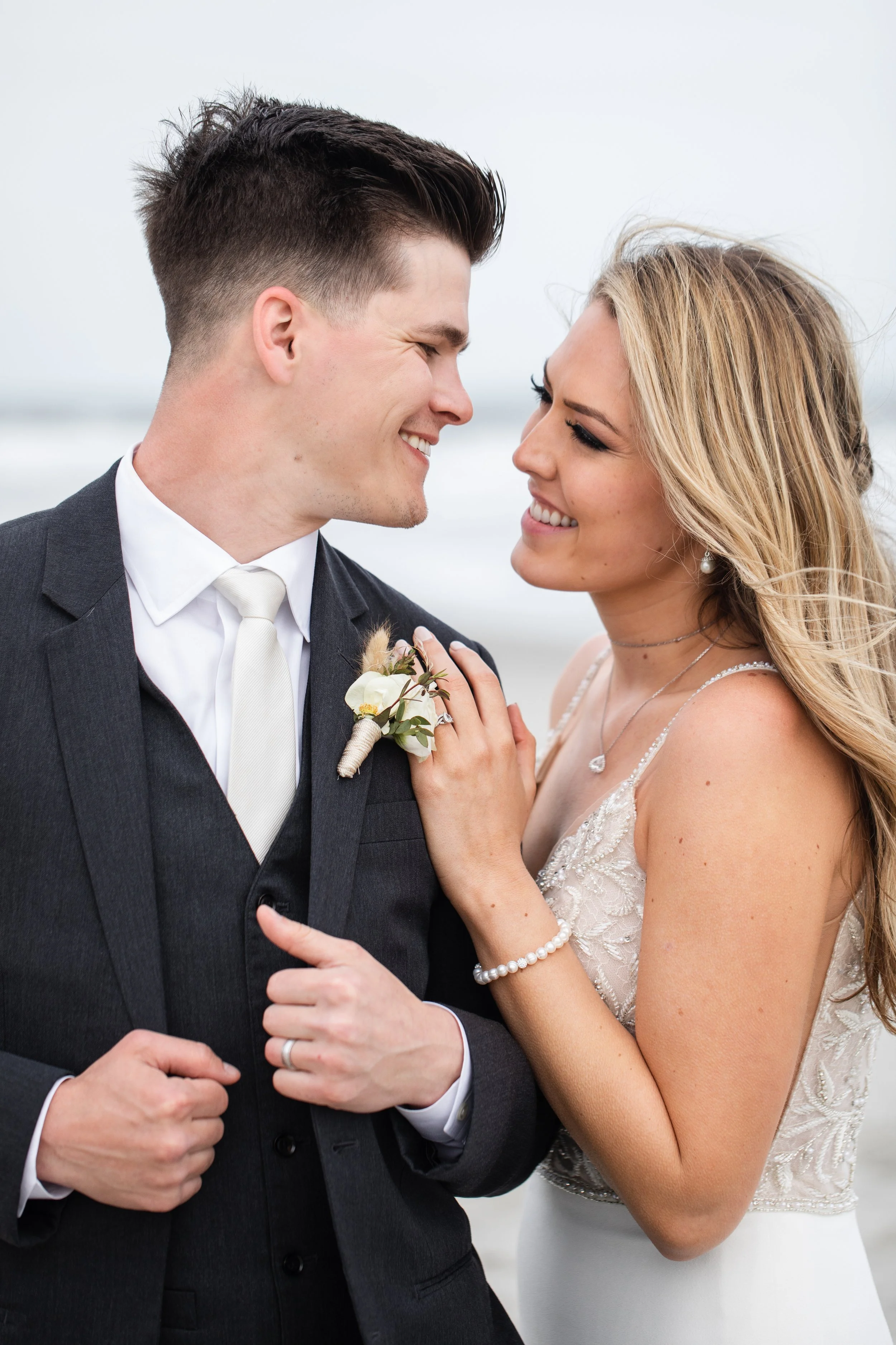Lyndsey and Tanner Sneak Peek! — Brittany Castillo Photography