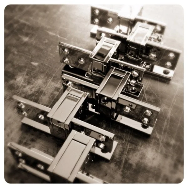 Concealed Hinge — Harmon Hinge