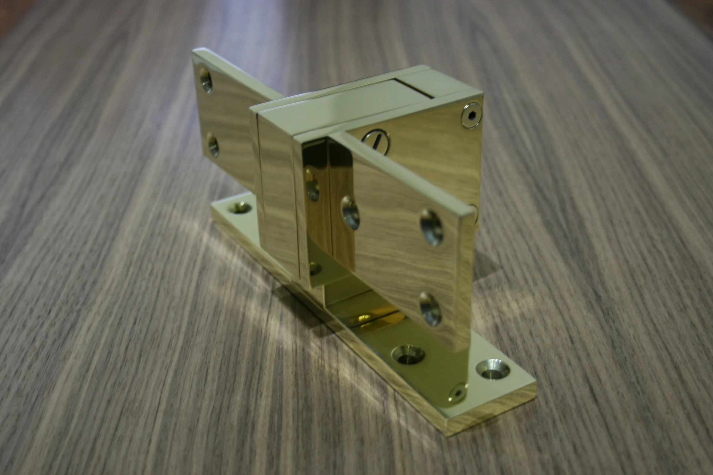 Concealed Hinge — Harmon Hinge