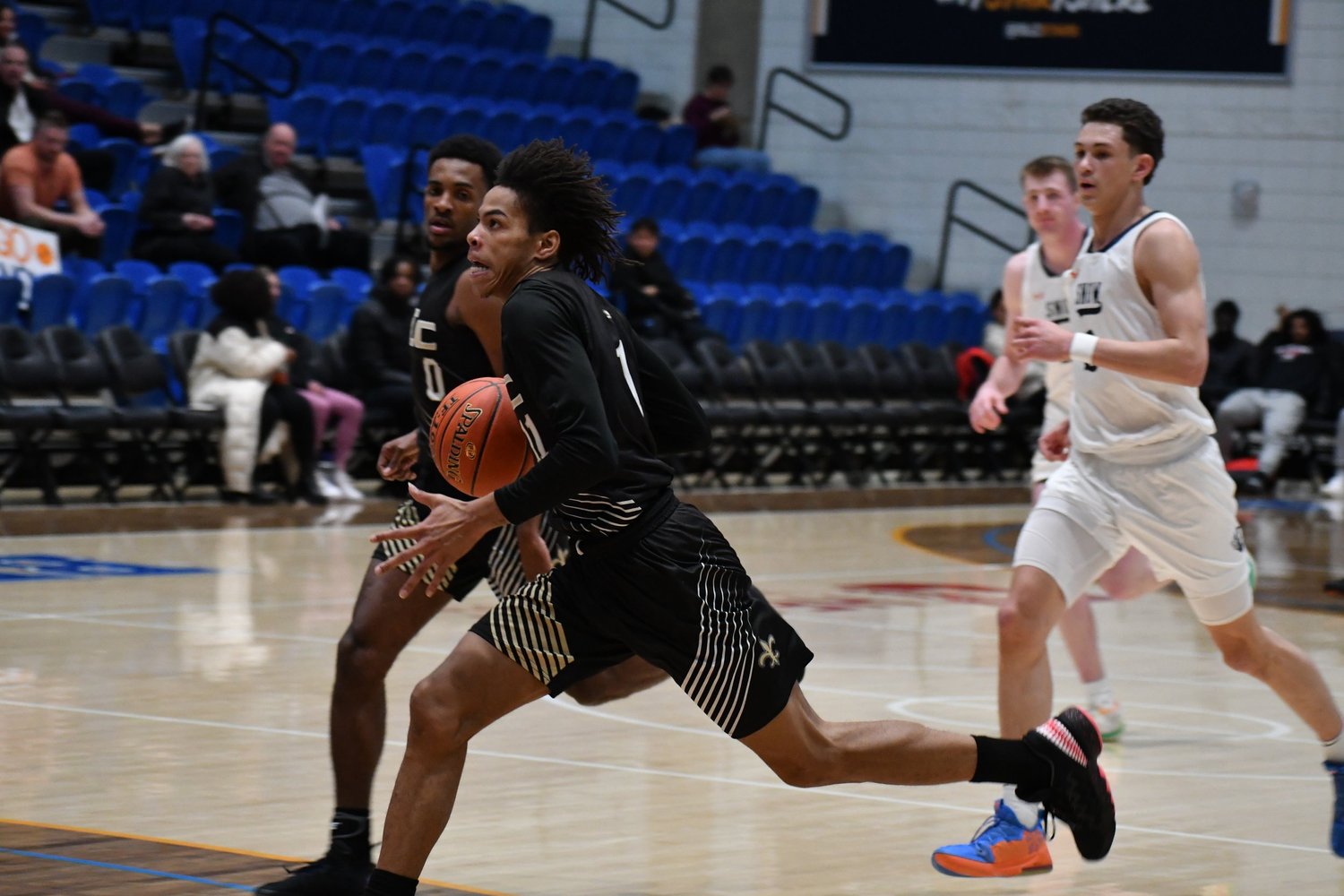 California Men's Basketball NJCAA — Community Christian College