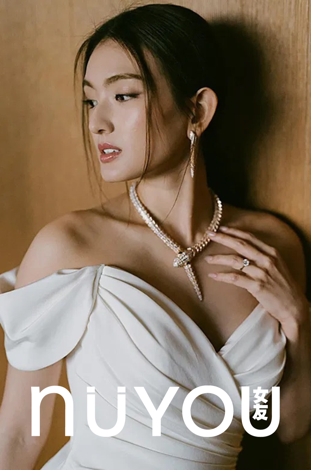 Award-Winning Singaporean Actress, Hong Ling weds in Romona Keveza ...