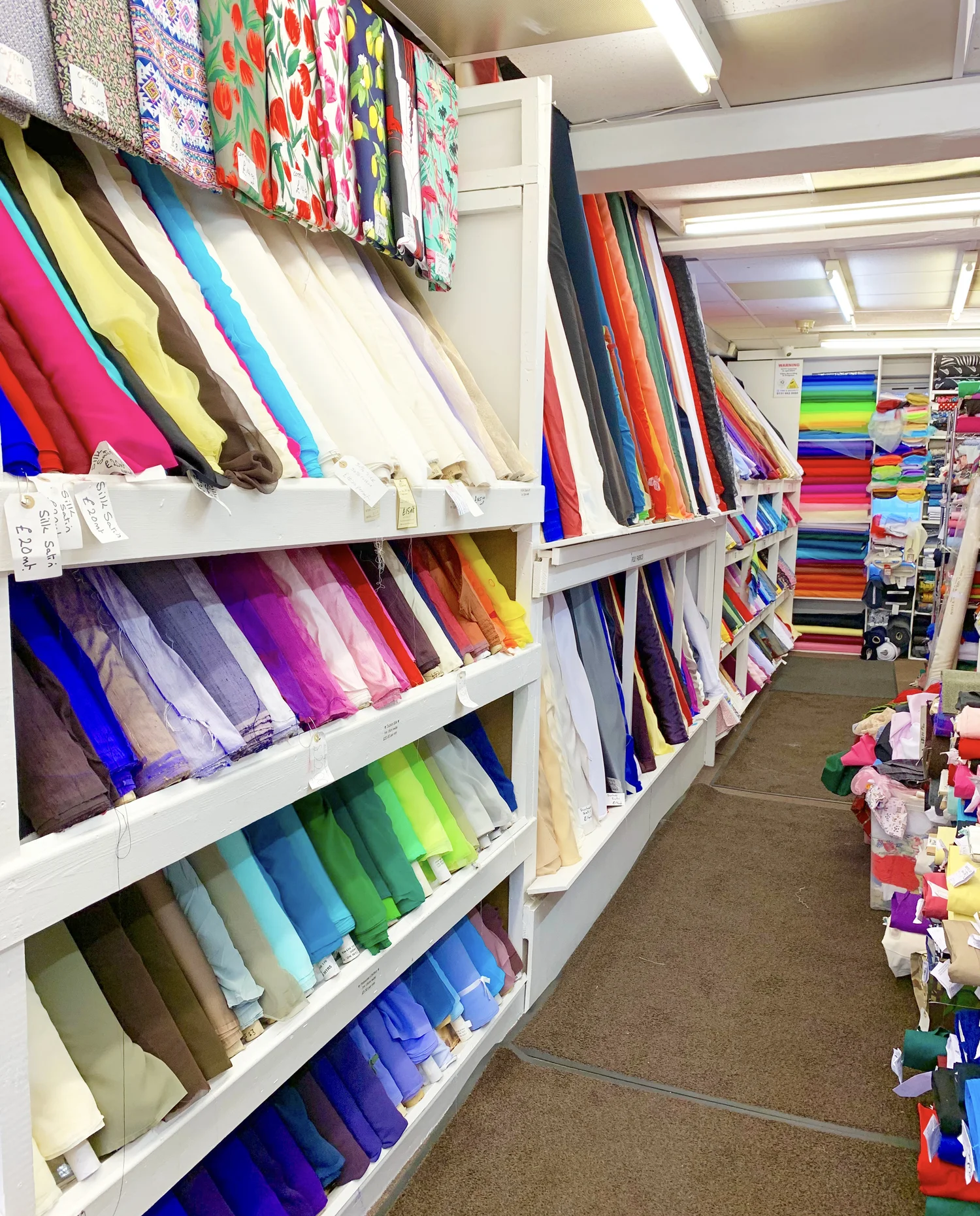 FABRIC SHOPPING IN EDINBURGH, SCOTLAND — BURIED DIAMOND