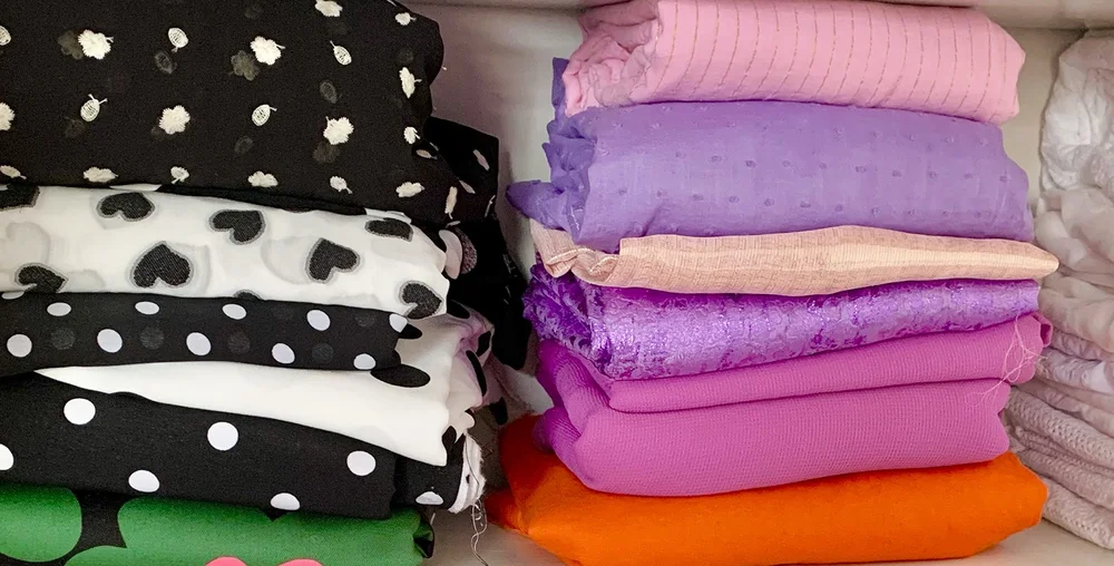 FABRIC STASH SERIES PART 1 - DO YOU HAVE A FABRIC STASH? HOW DOES IT ...