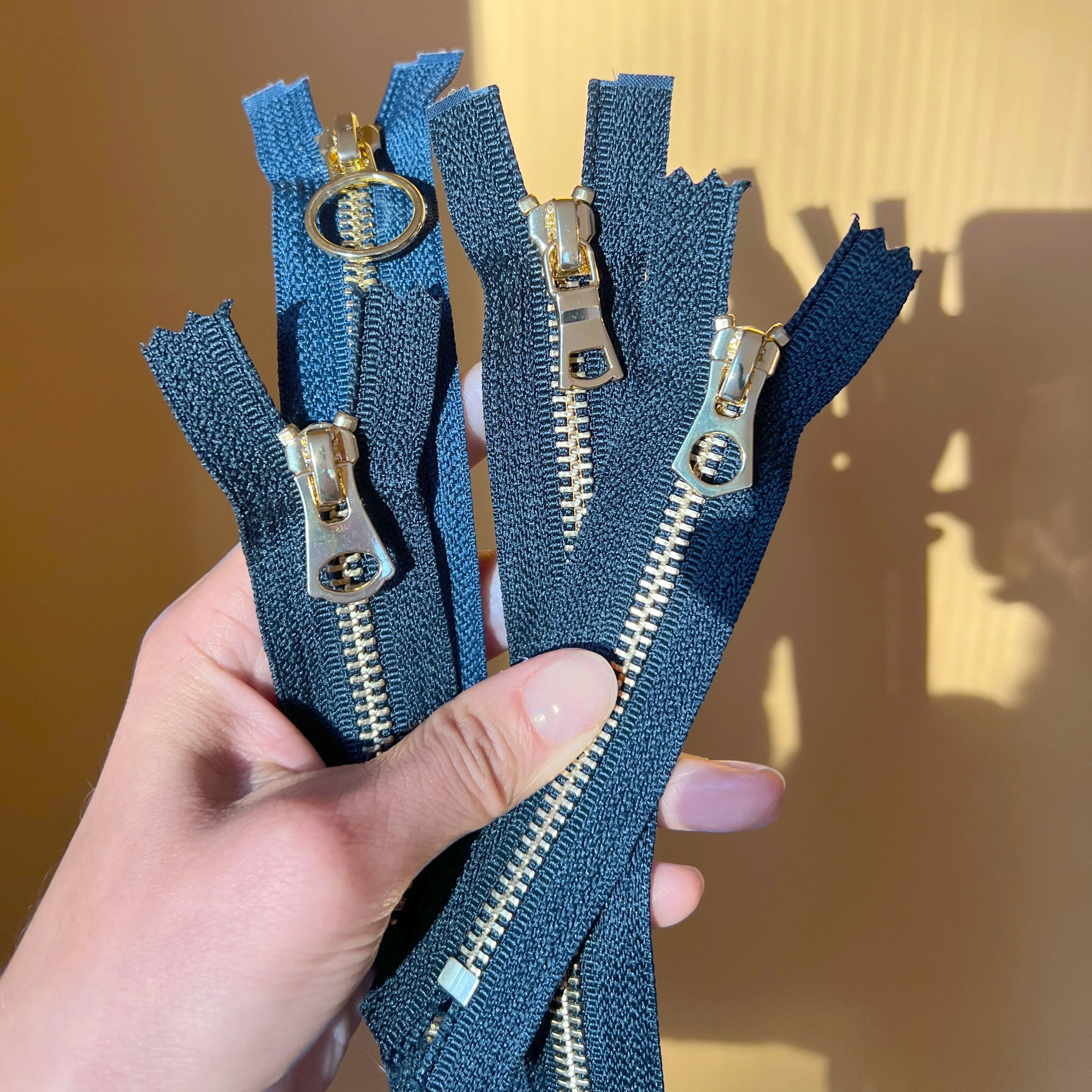 ZIPPER SHOPPING GUIDE - MY TOP TIPS FOR ONLINE ZIPPER SHOPPING — BURIED ...