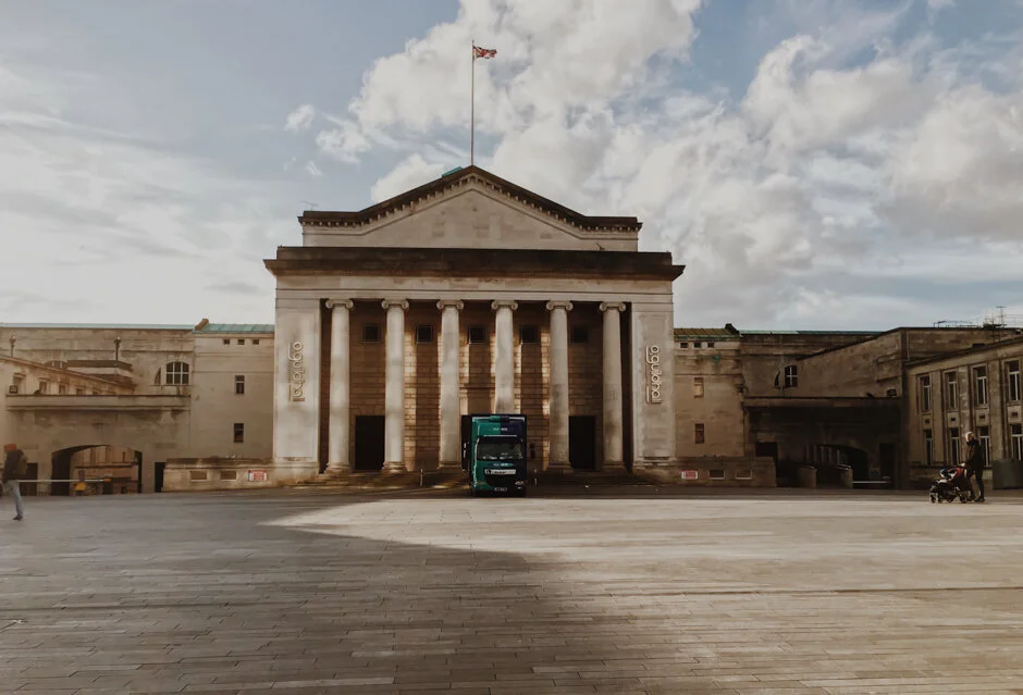 Cities — Emma Graney — Edgeland Observer.