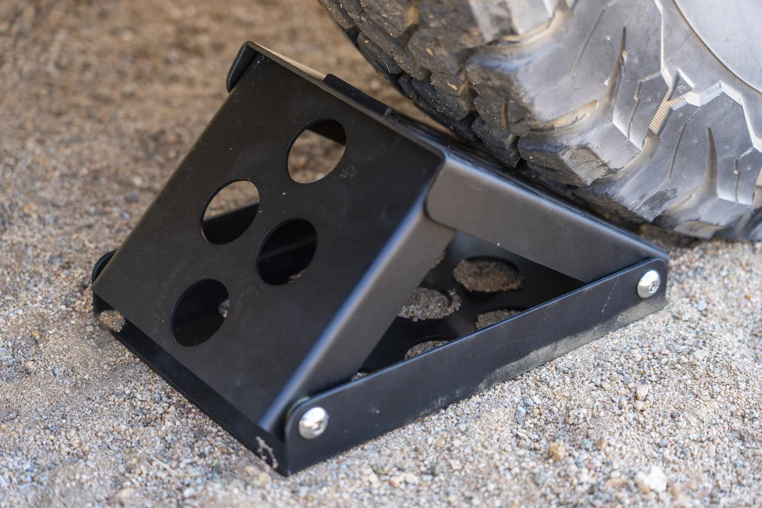 A guide to recovery jacks, for the beginner . . . or procrastinator ...