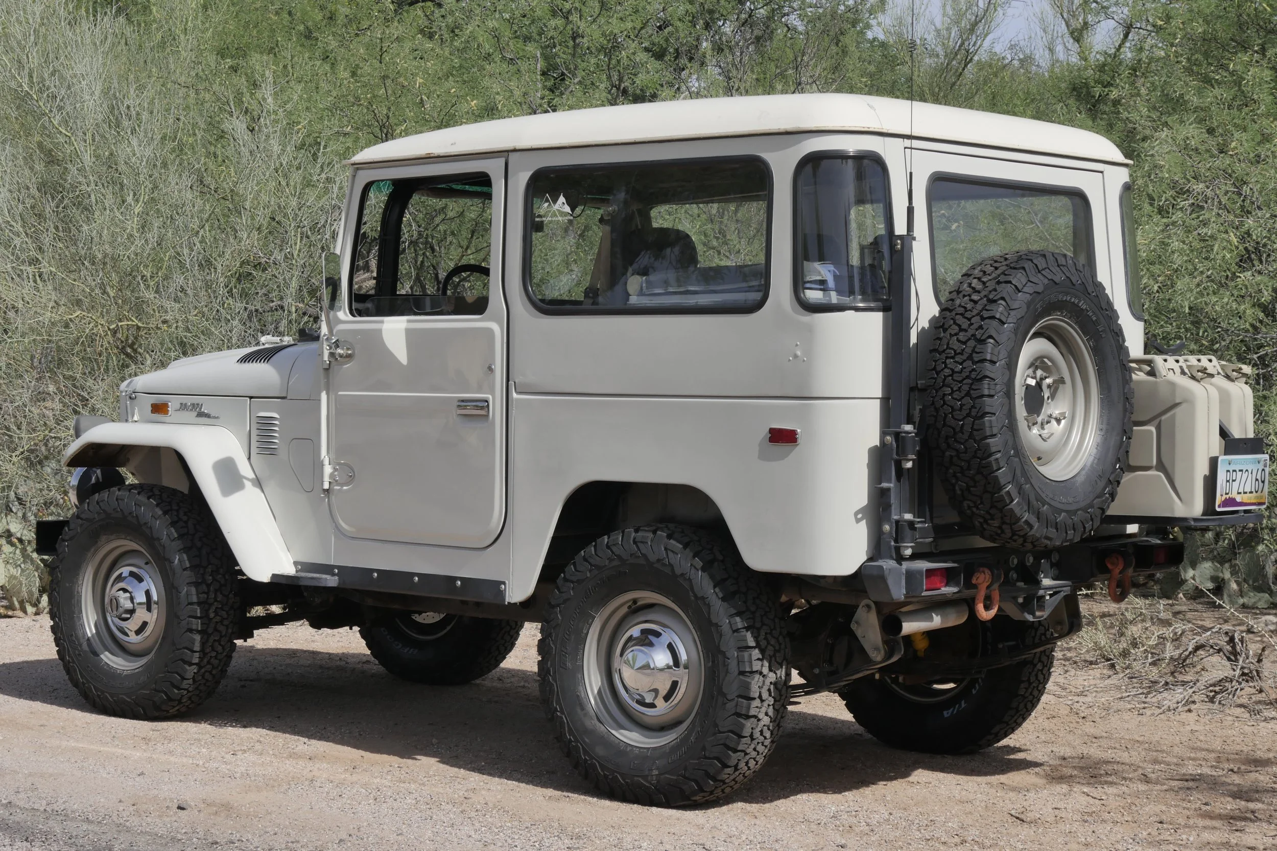 Time for split rims to roll into the sunset — Exploring Overland