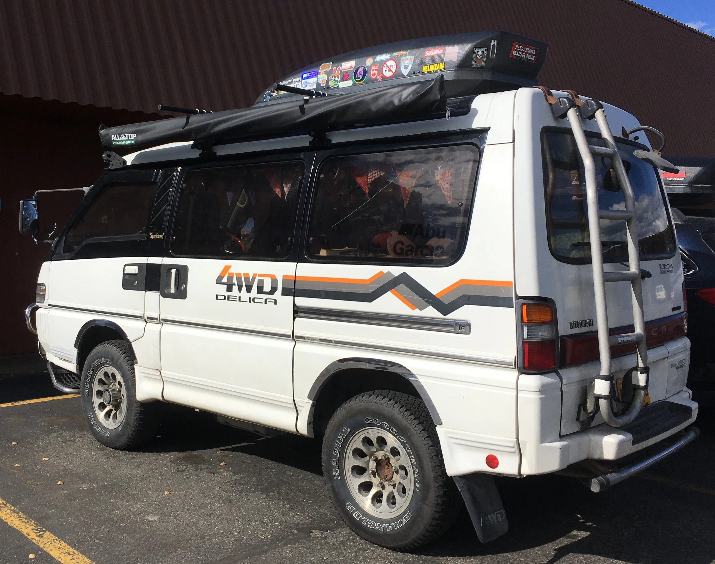 The capable, comfortable Mitsubishi Delica — Exploring Overland