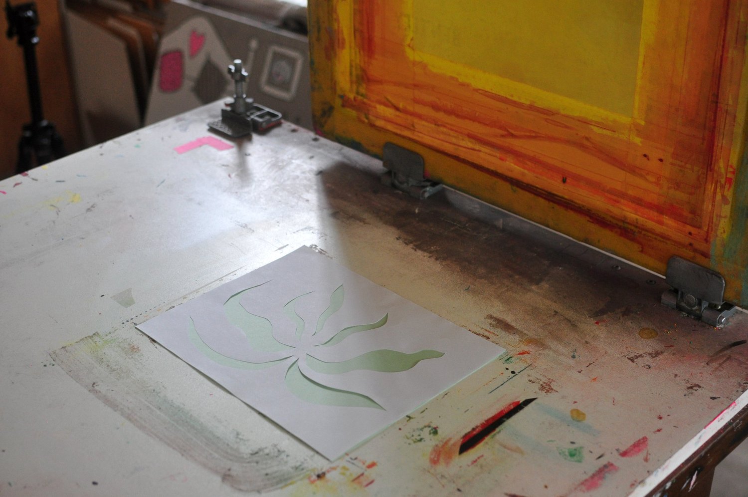No darkroom, no problem: how to make simple screens for screen printing ...