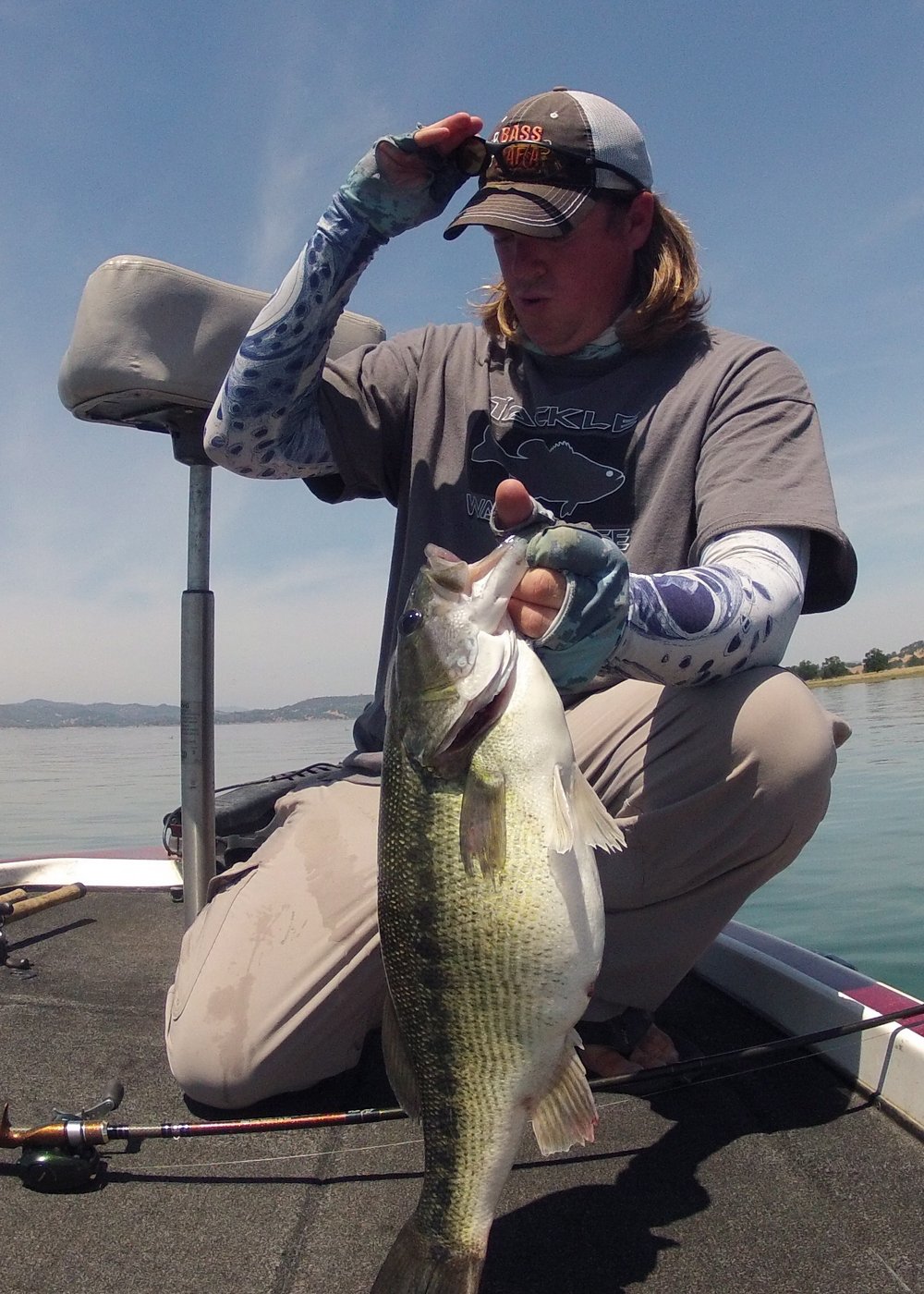How To Catch Bigger Schooling Fish — Tactical Bassin' - Bass Fishing Blog