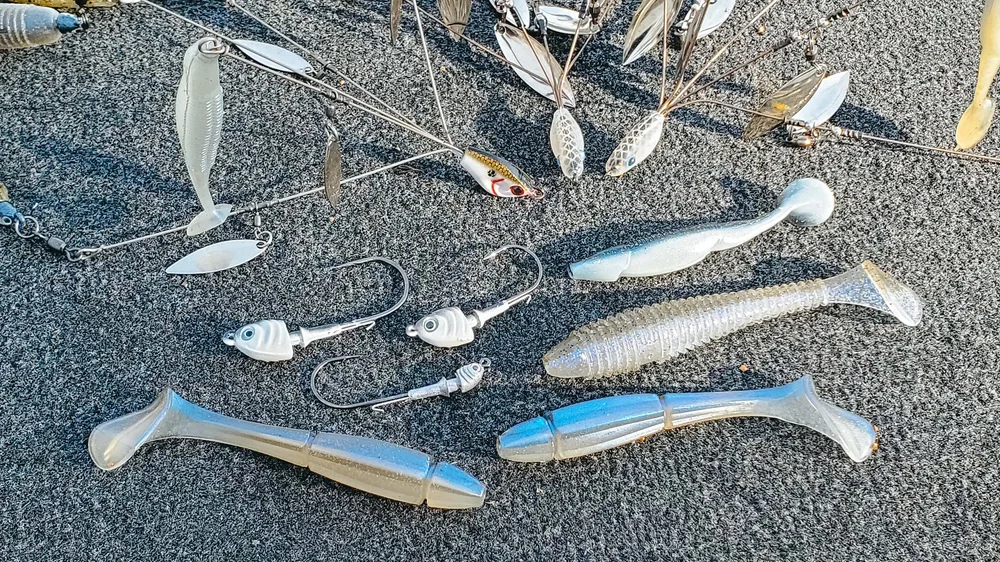 A-Rig Tricks For Winter Bass: Full Rigging + Modifications (Beginner To ...