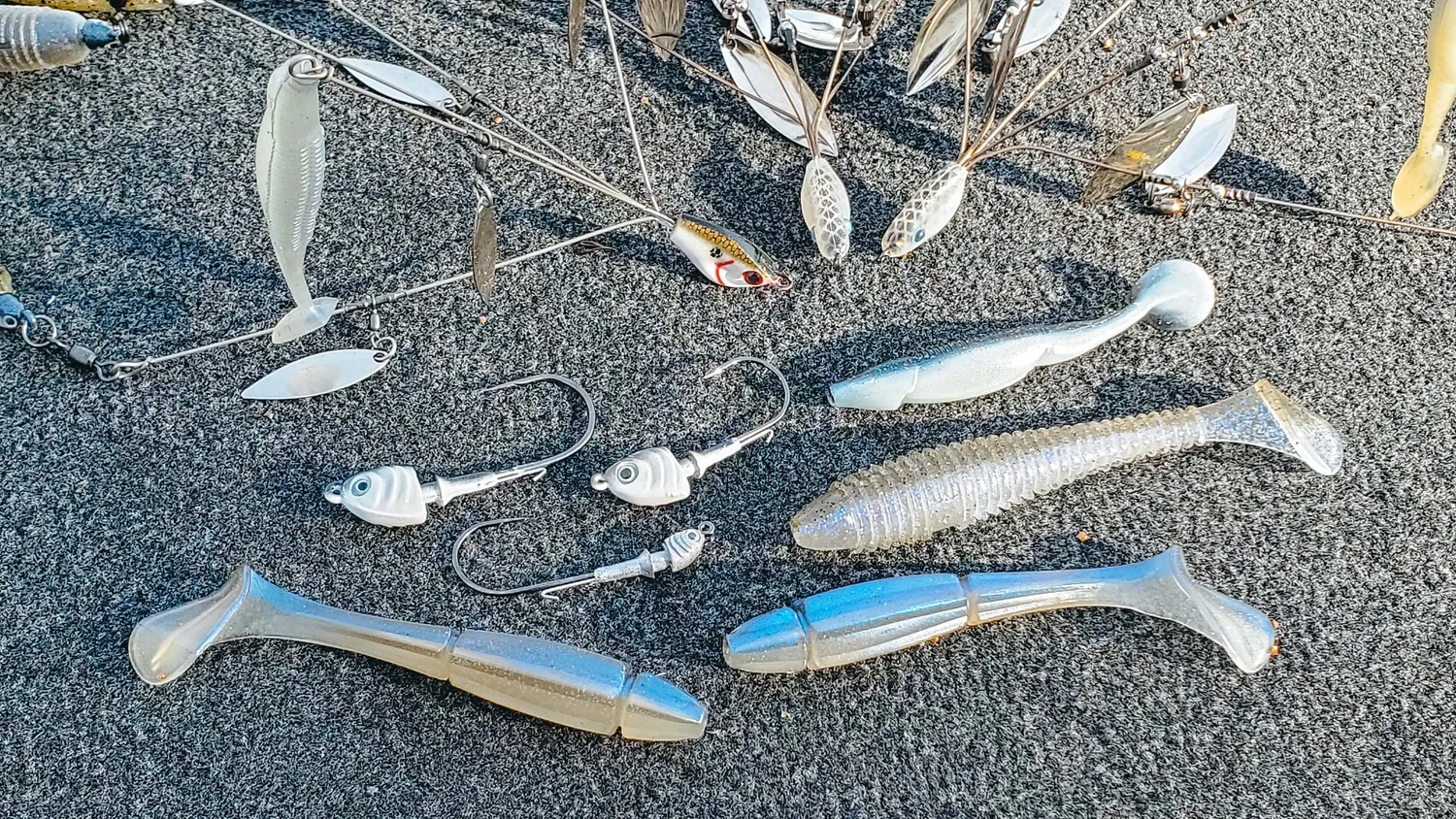 A-Rig Tricks For Winter Bass: Full Rigging + Modifications (Beginner To ...