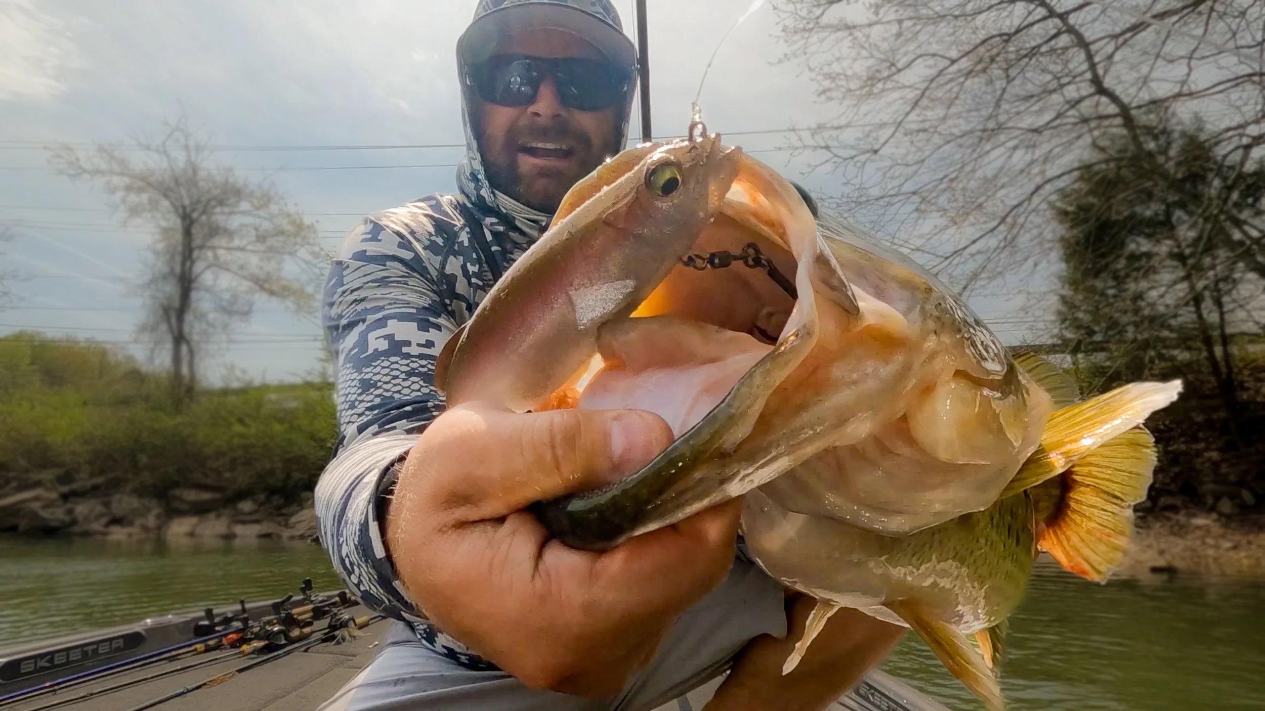 GIANT Bass On Lake Chickamauga! Swimbait Fishing and Tackle Tips ...