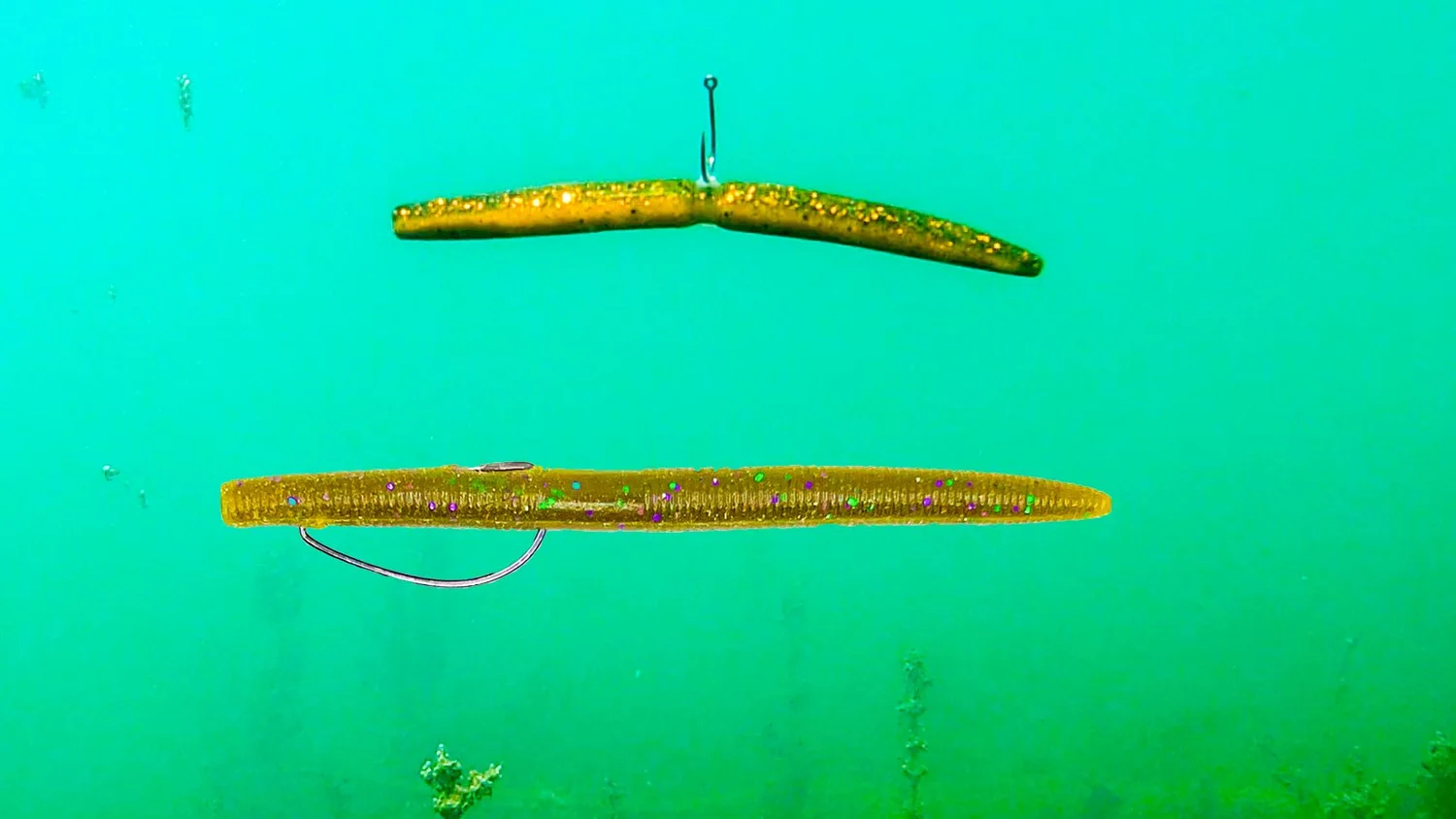 UNDERWATER SENKO: Wacky Rig vs. Texas Rig vs. Weighted Wacky Stick Bait ...