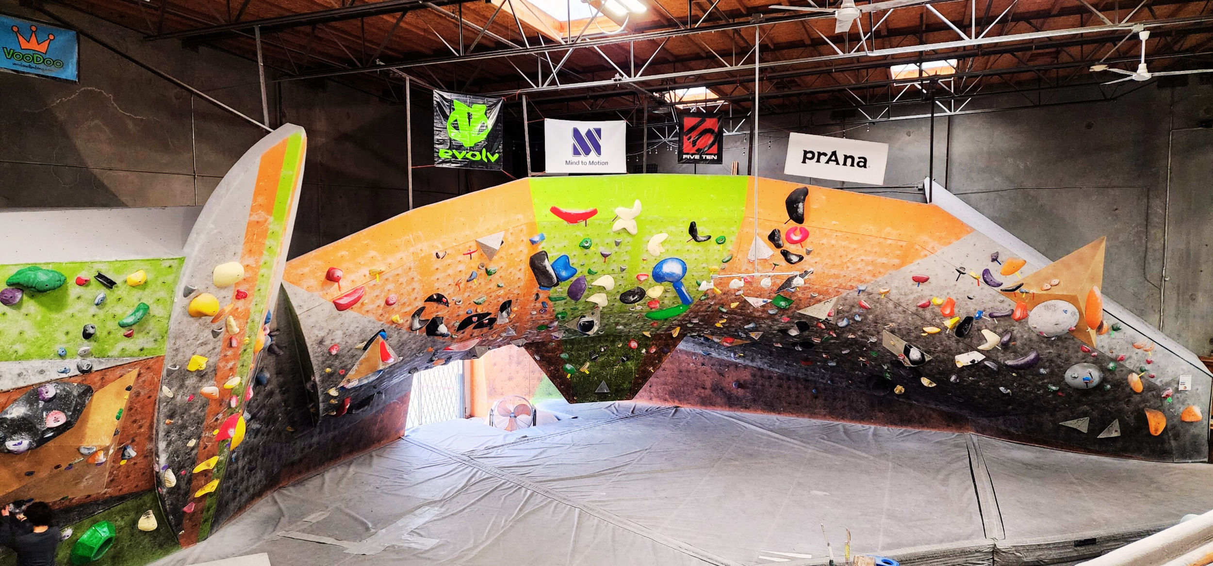 climbing wall deeside