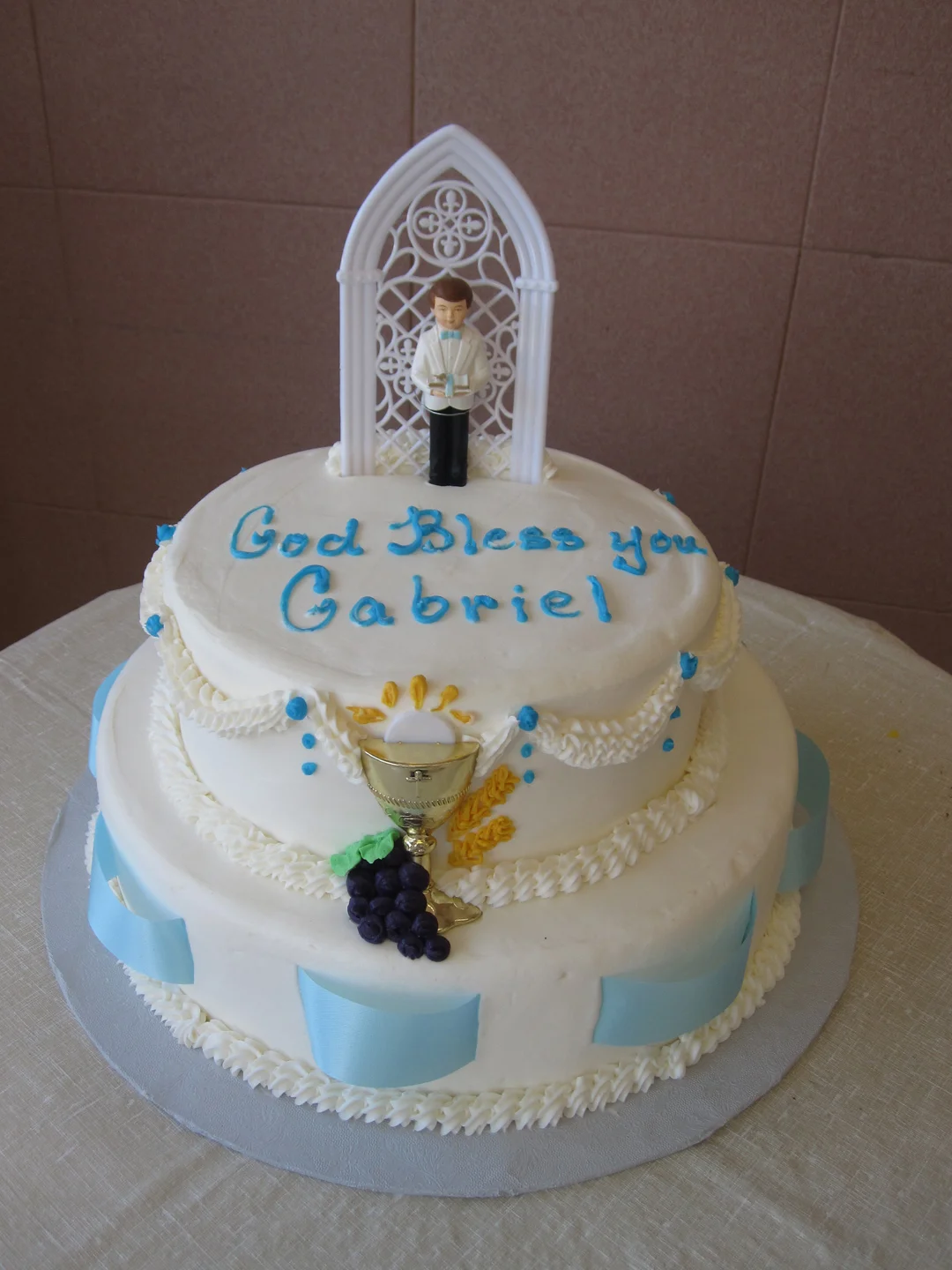 Religious Cakes — Sal & Dom's Pastry Shop - Italian Cookies & Pastries ...