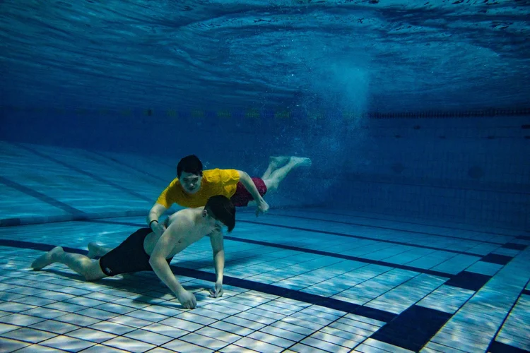 Blog - Underwater Swimming Pool Camera, Drowing Prevention, Pool Safety ...