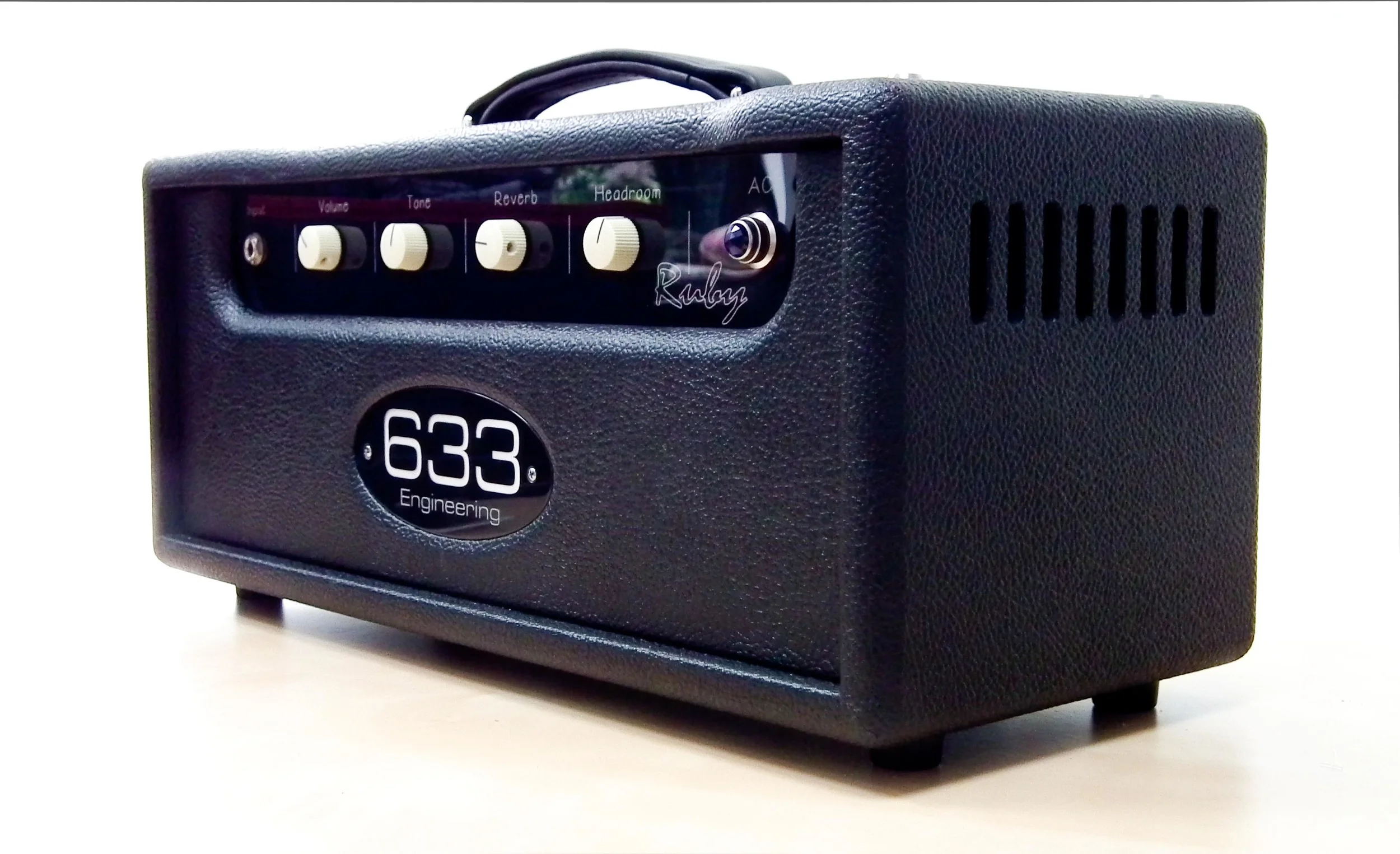 633 Engineering - Look