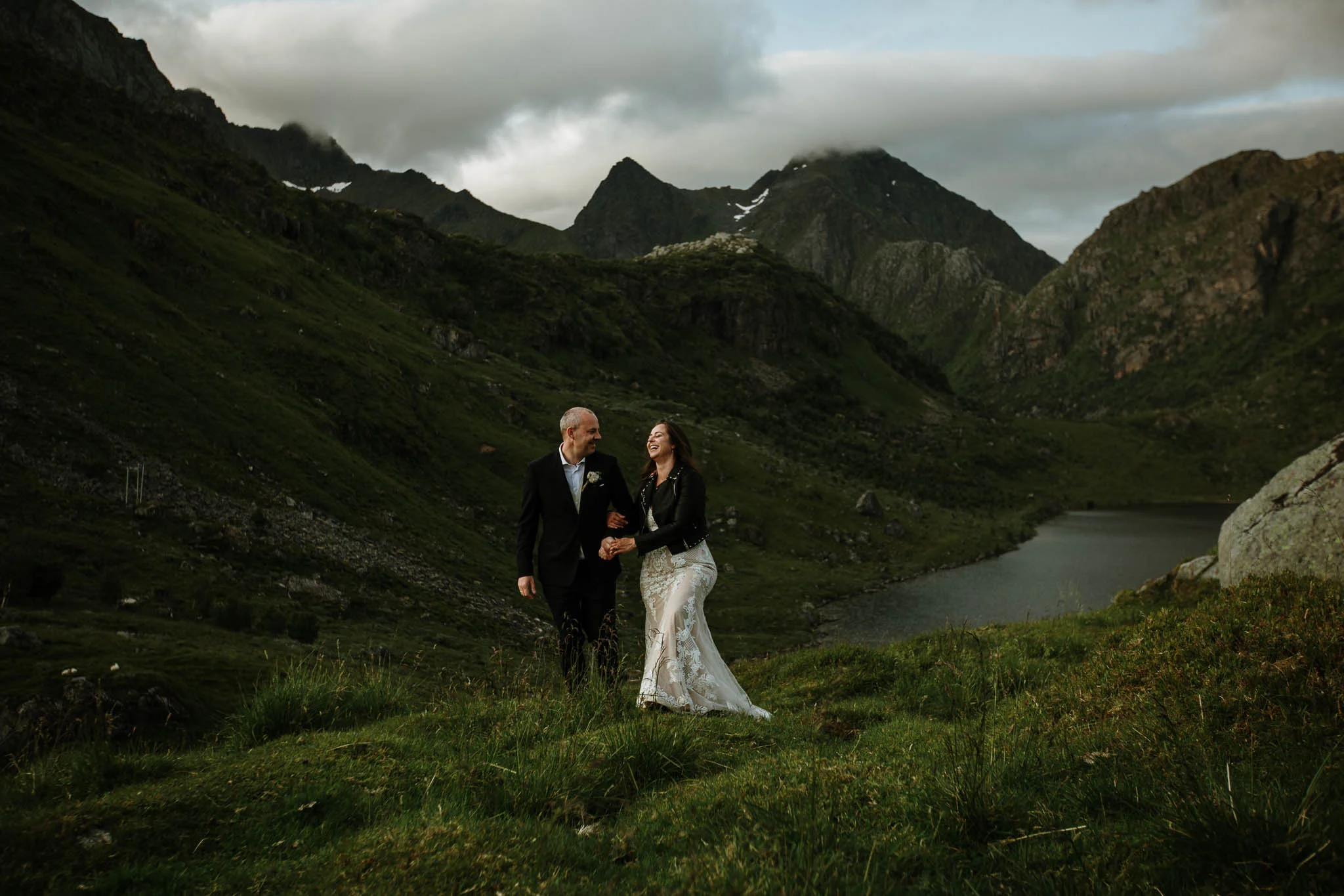 Chelsea + Morten - Et bryllupseventyr i Harstad og Lofoten ...