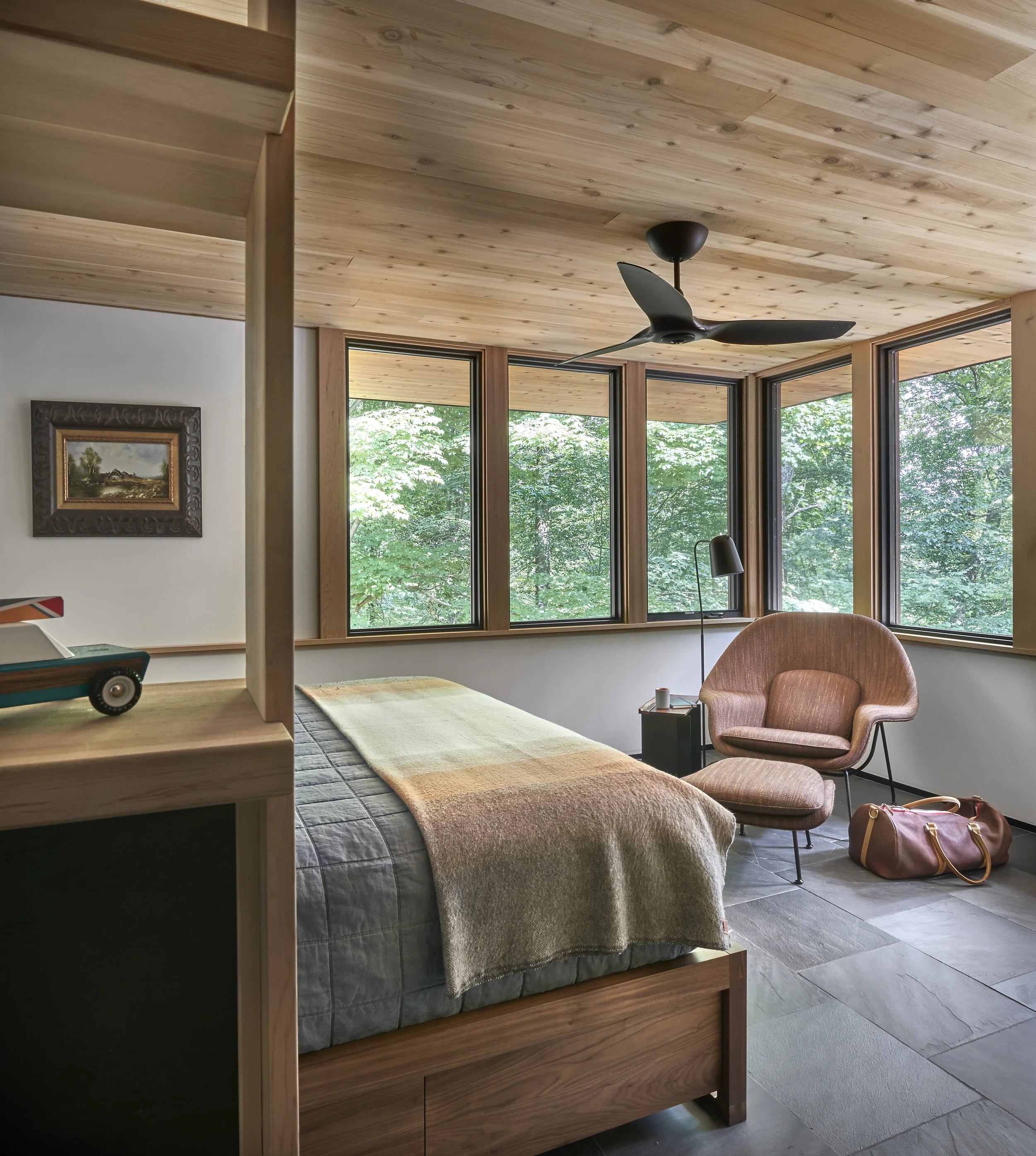 Lawless Retreat — Searl Lamaster Howe Architects