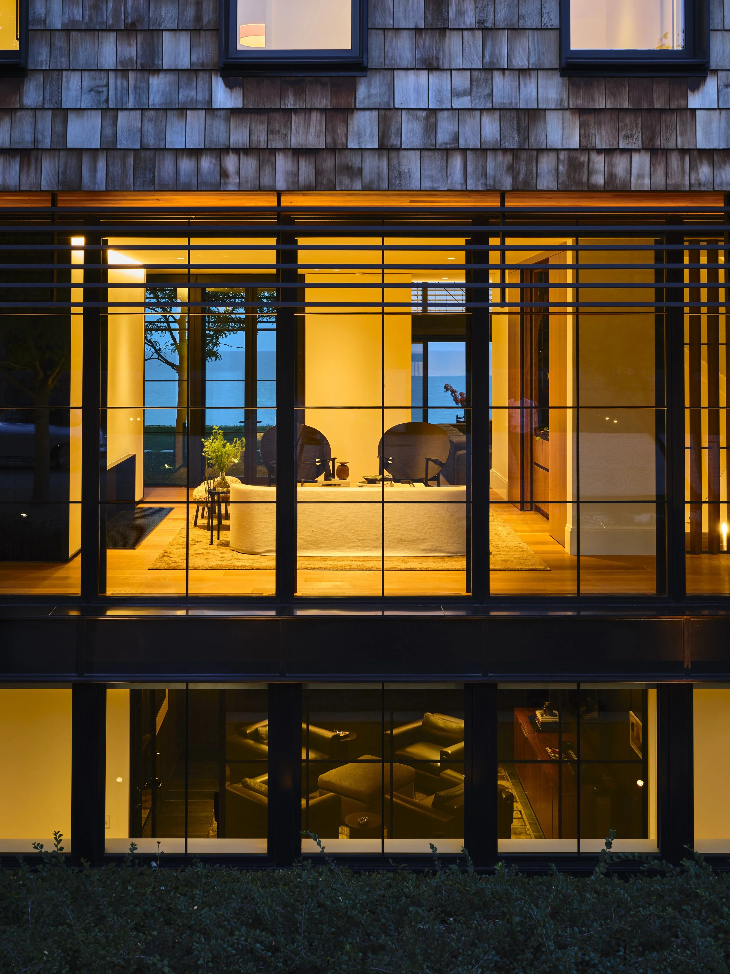 Blufftop Residential Lake-House — Searl Lamaster Howe Architects