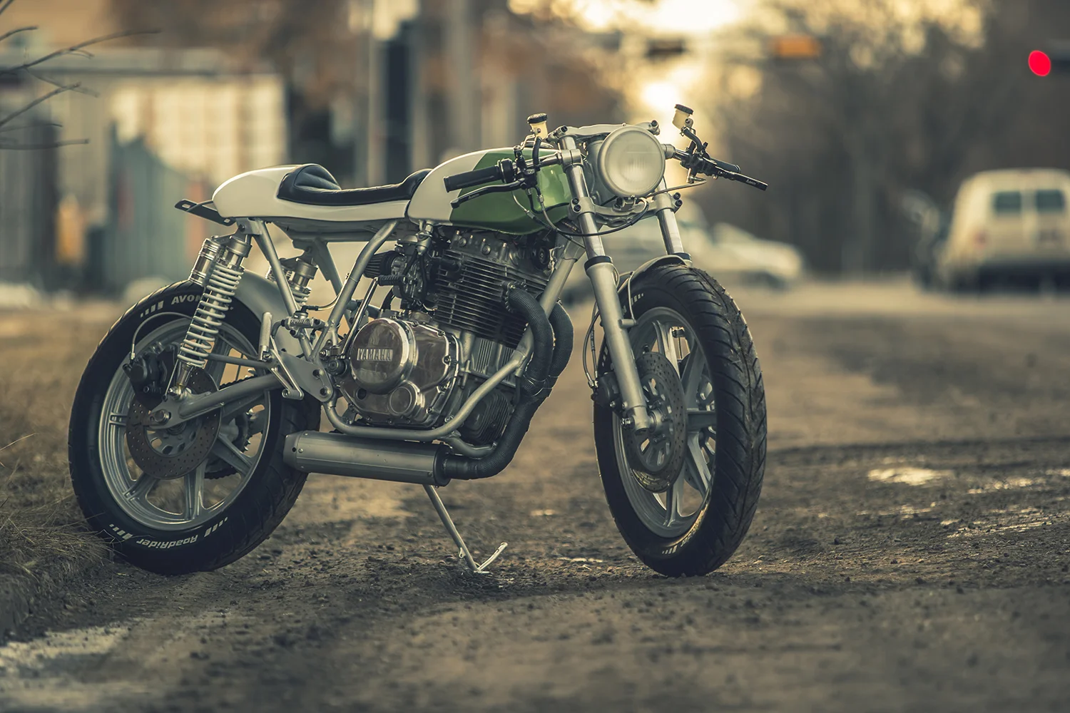 Due South / 003 — Federal Moto