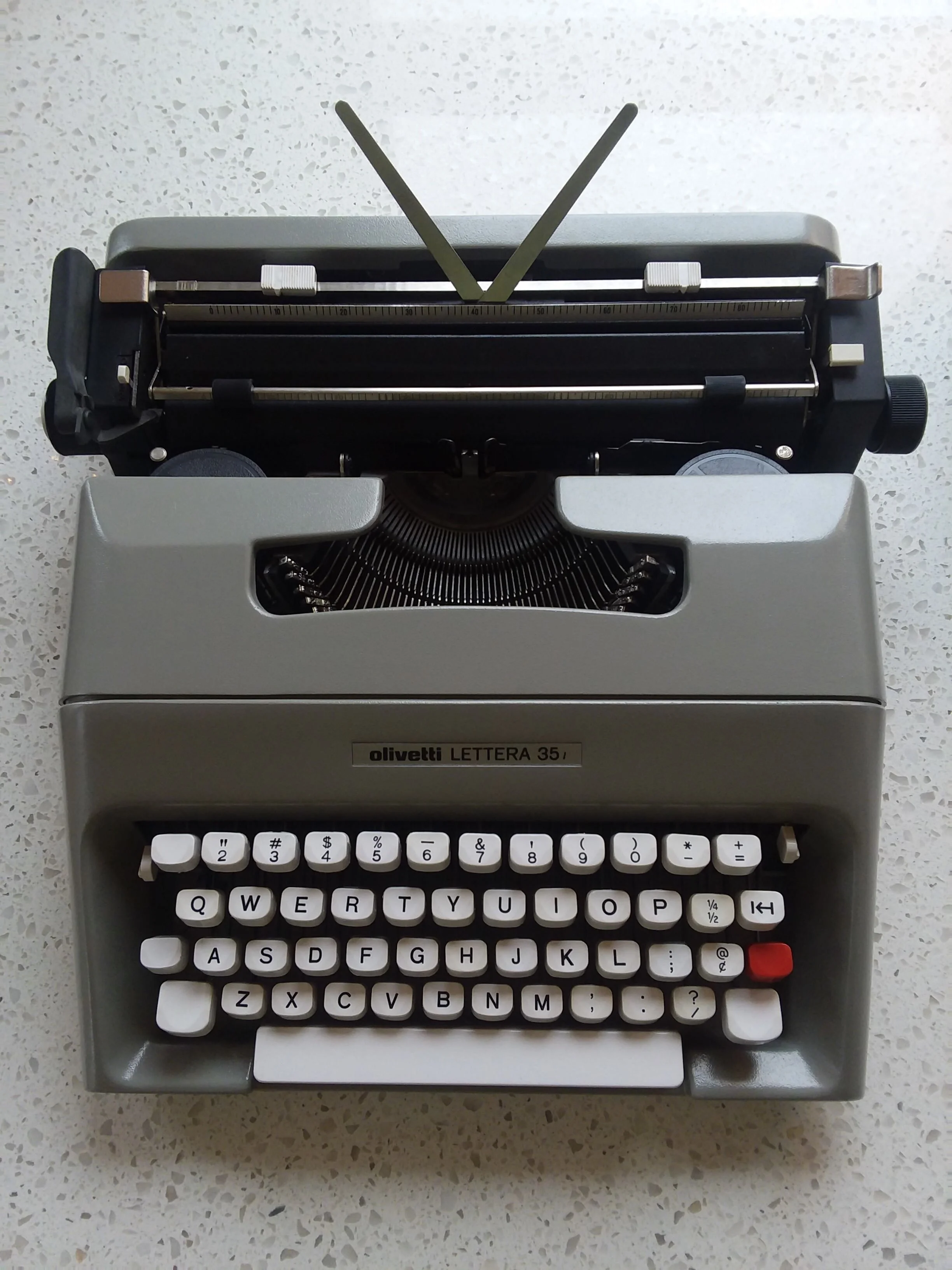 27 Ways I Use a Typewriter — Paper Blogging