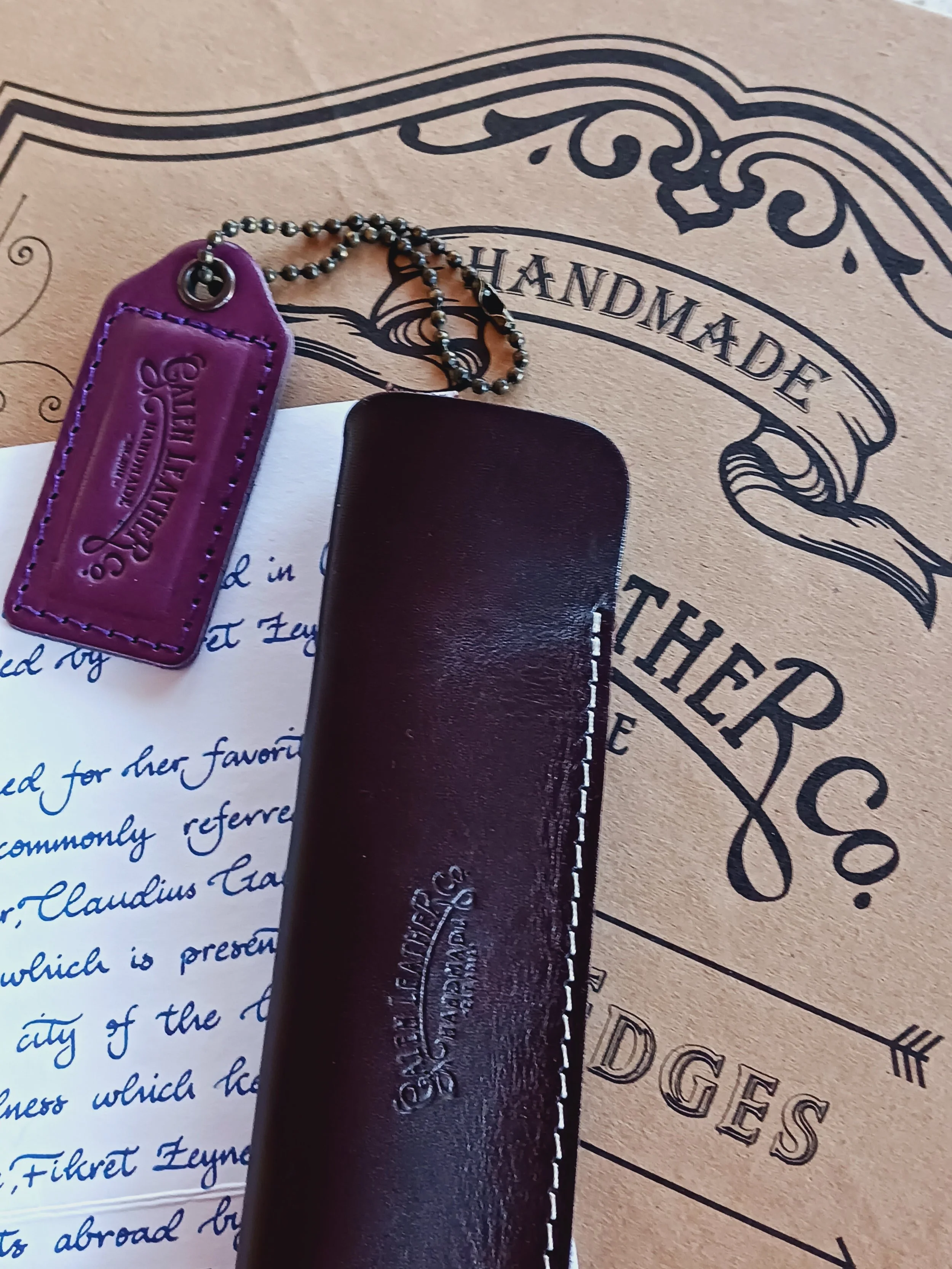 Galen Leather B5 Portfolio Review: the Value of a Creative Container ...
