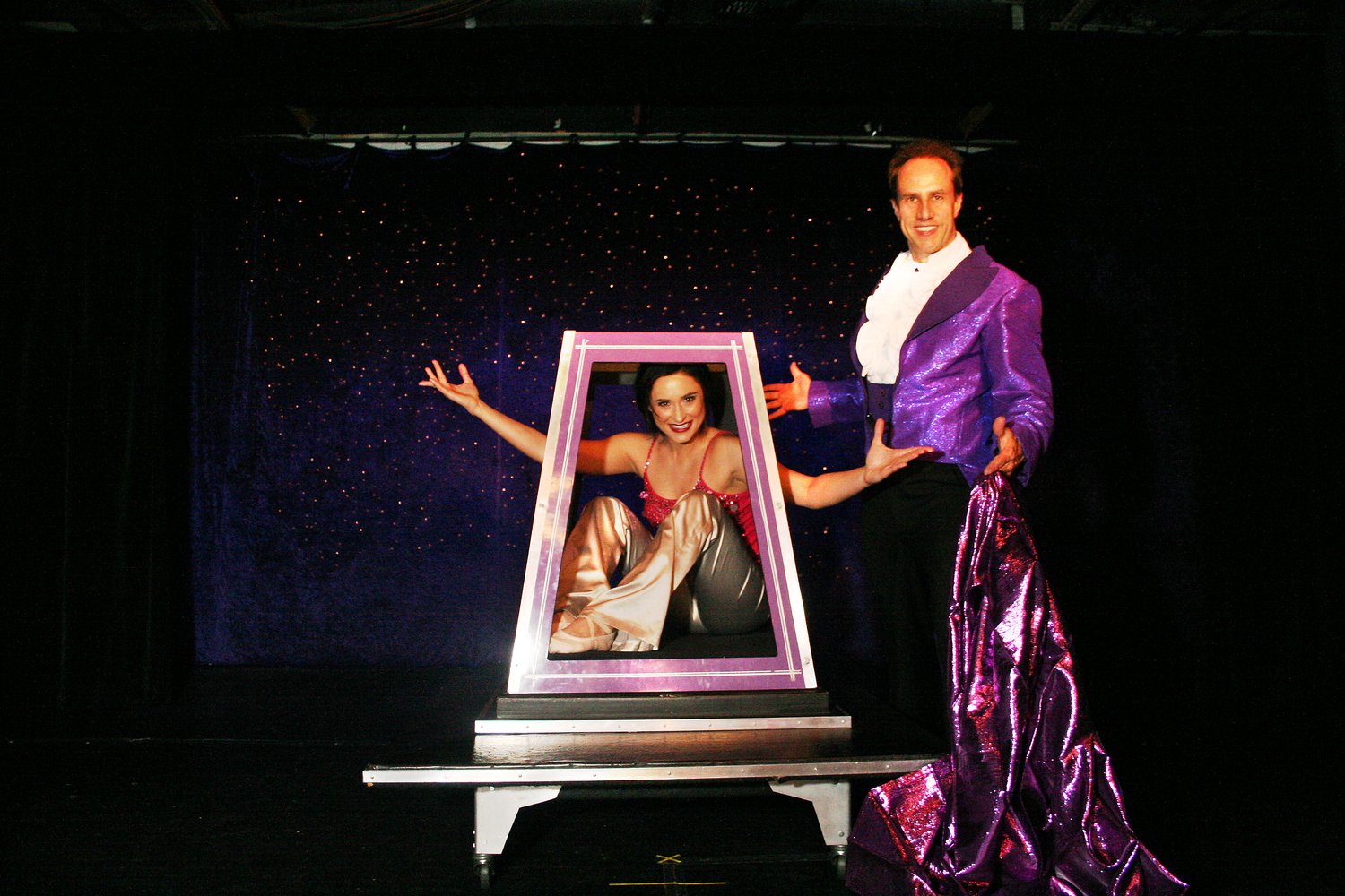 Mark Paskell Entertainment — Vita Perfetta