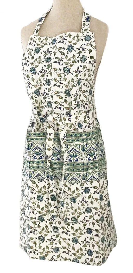 aprons hostess gifts — MUSEUM OUTLETS