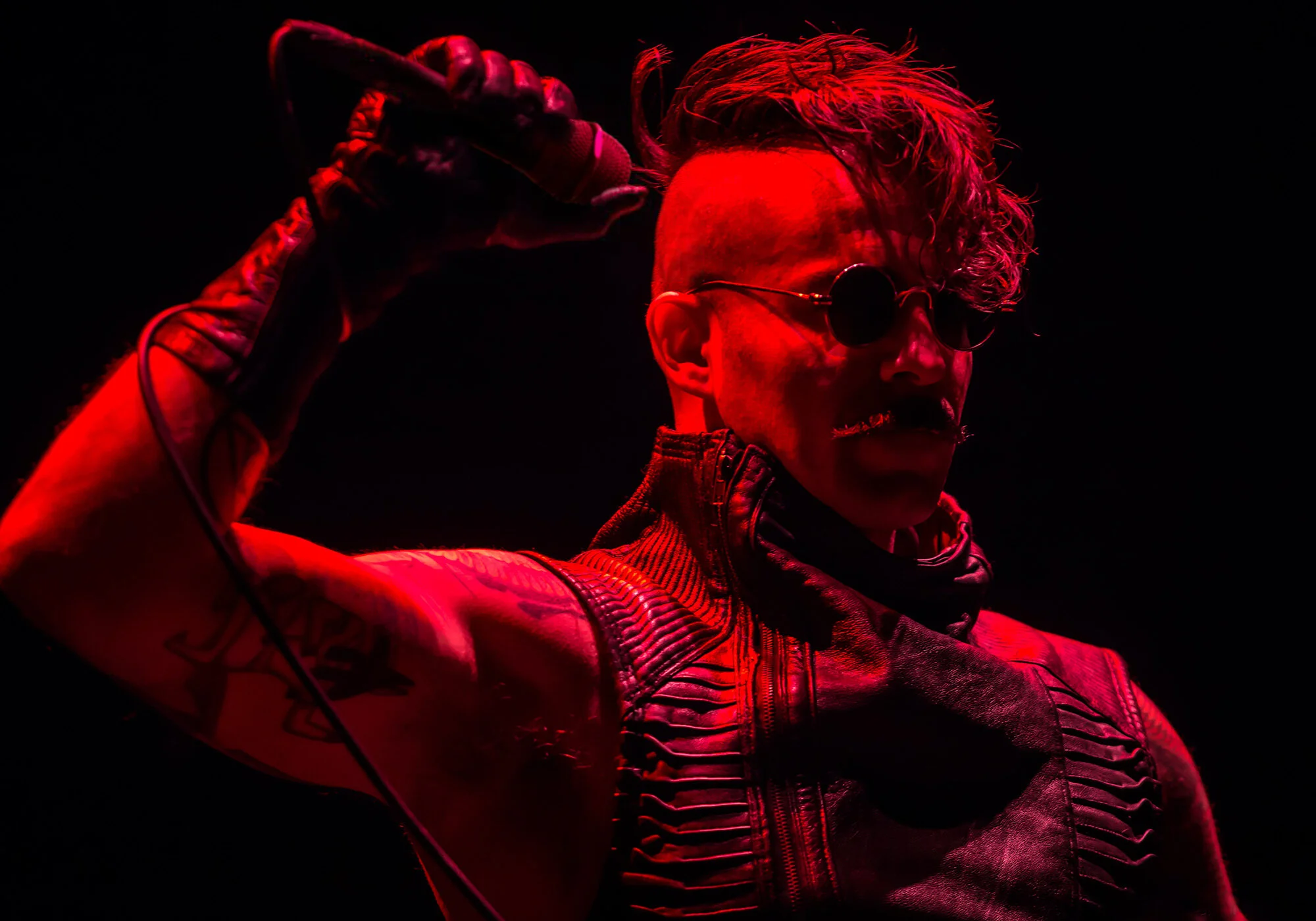 sE Electronics - V7 Supercardioid Dynamic Microphone