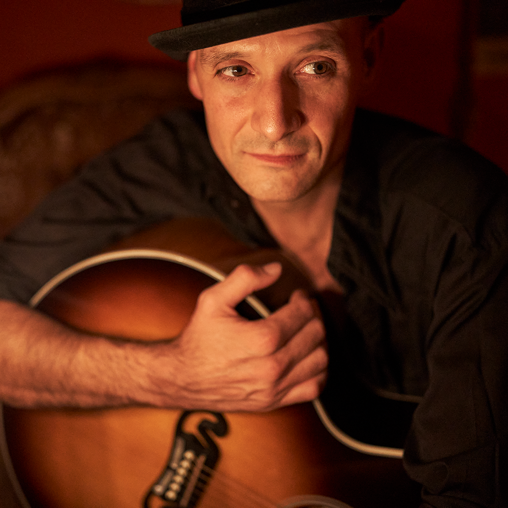 sE Electronics - sE Artists