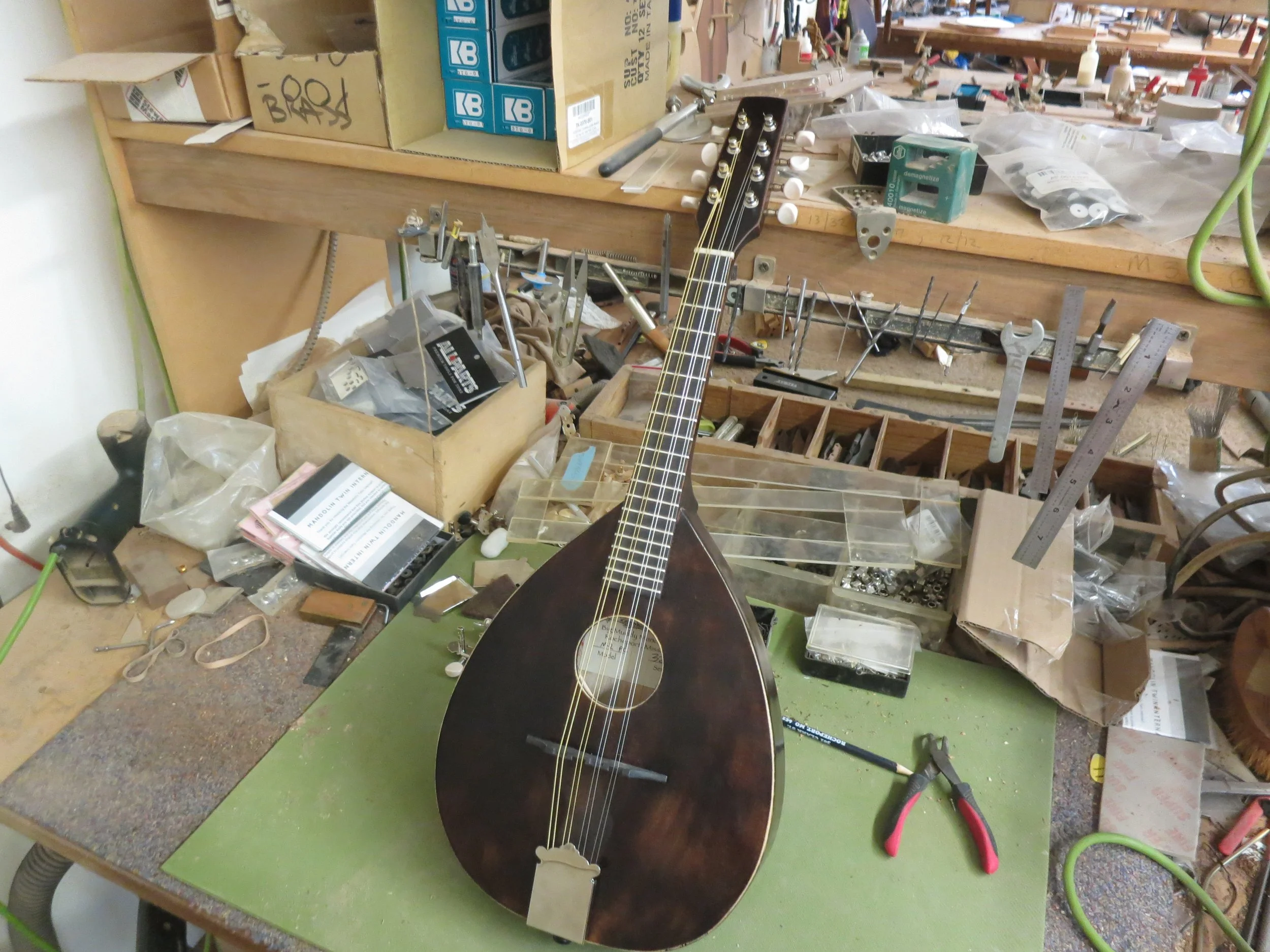 Builder's Choice — Big Muddy Mandolin