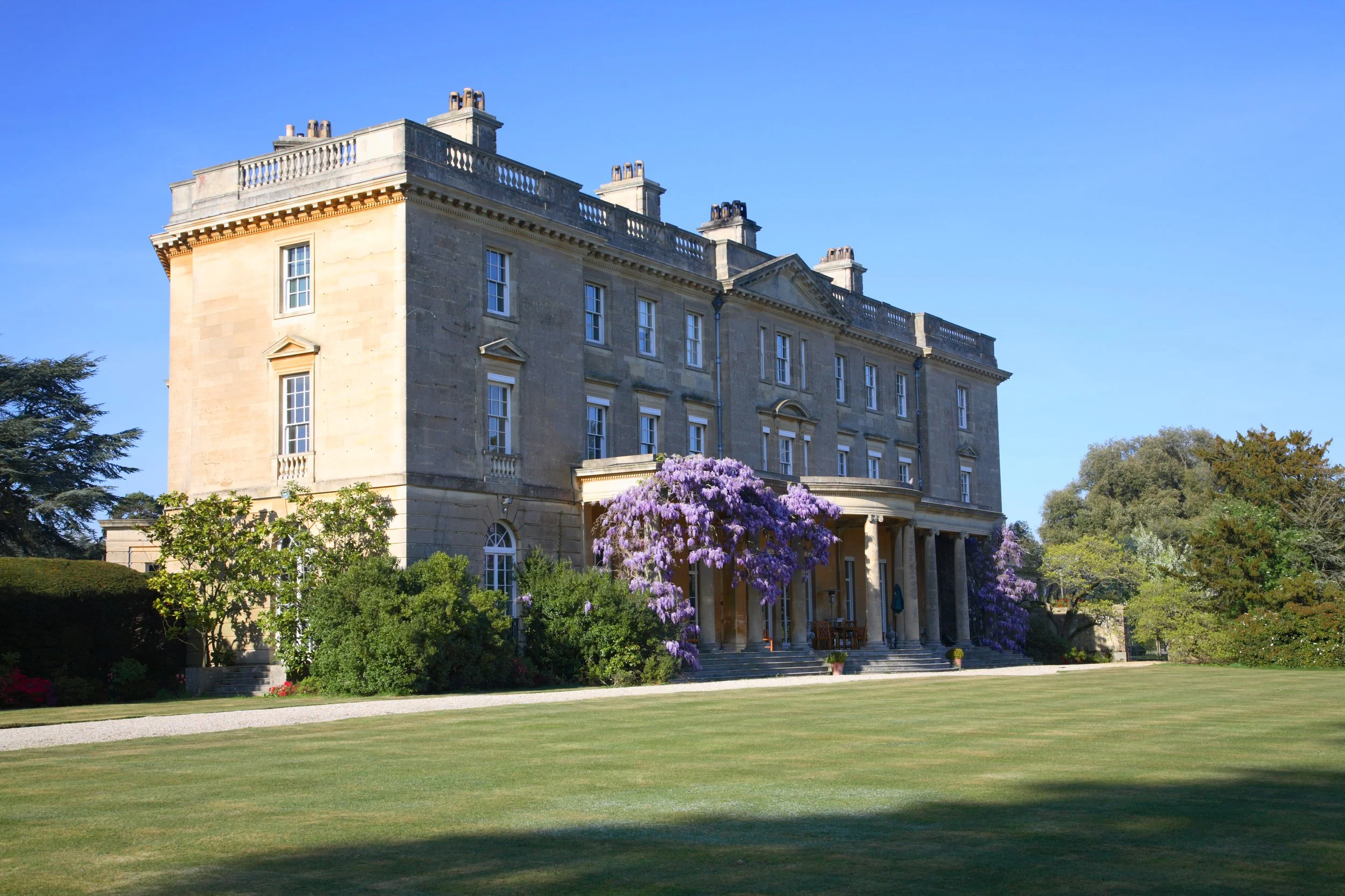 Rowley's — Antiques and Fine Art Auctioneers