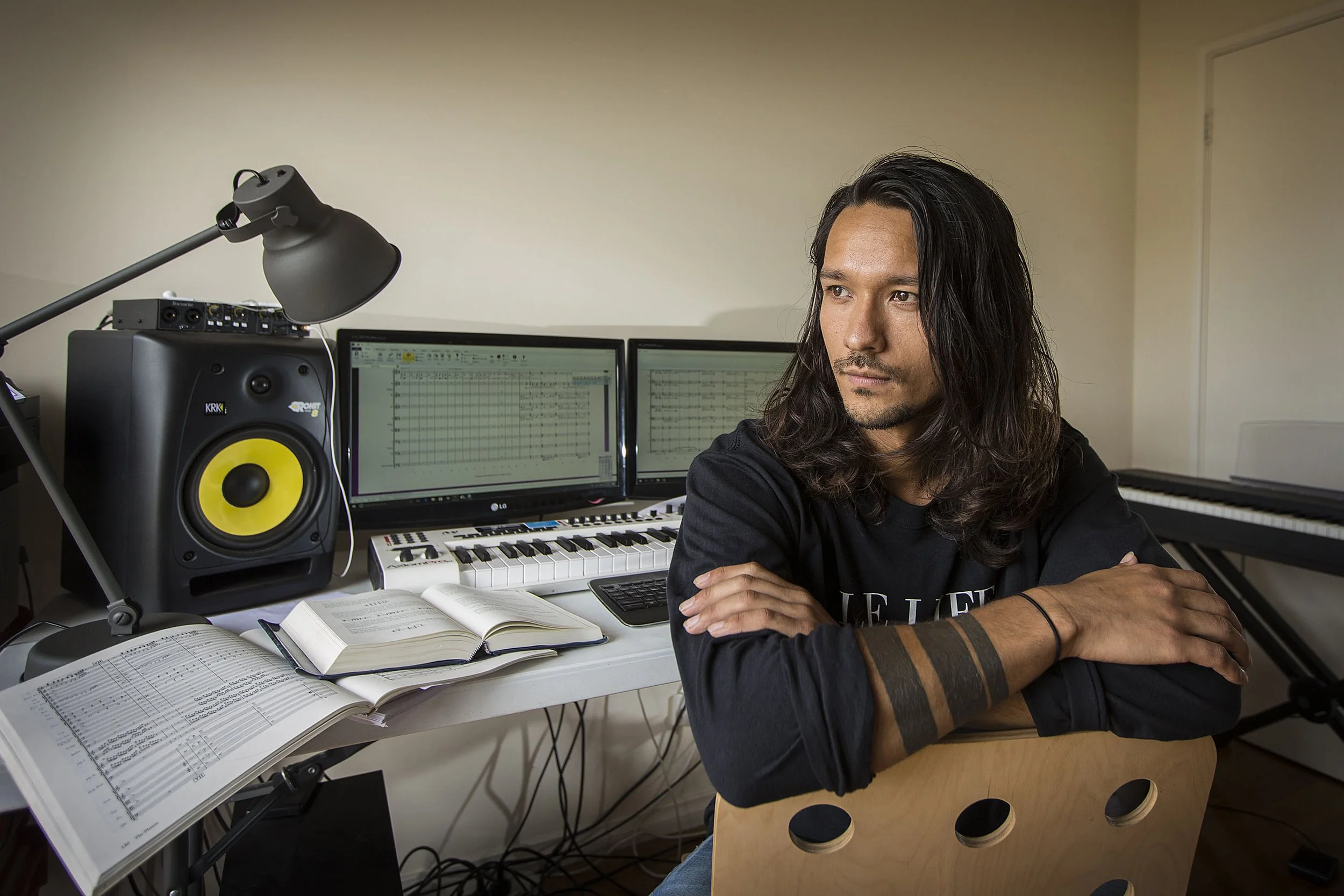 Bio — MARK HOLDSWORTH