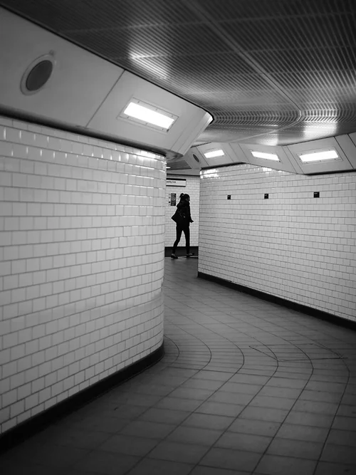London Underground Commuter - London Street Photography — Nico Goodden ...