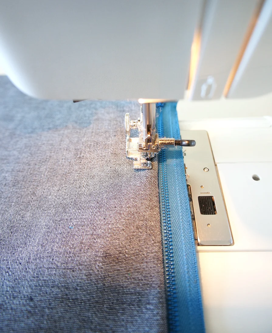 Tutorial: Lapped Zipper — Sharon Holland Designs
