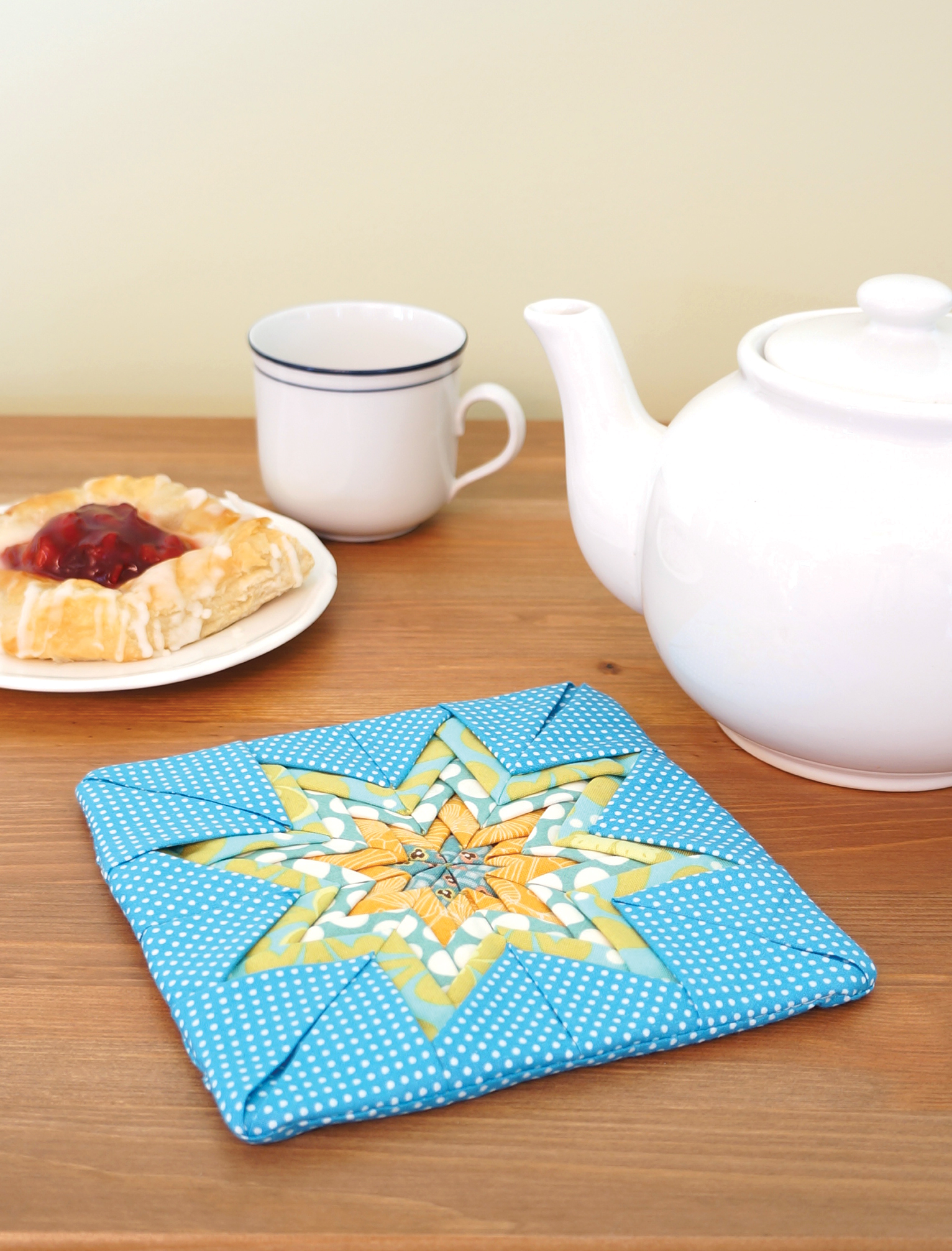 Folded Star Potholder — Sharon Holland Designs