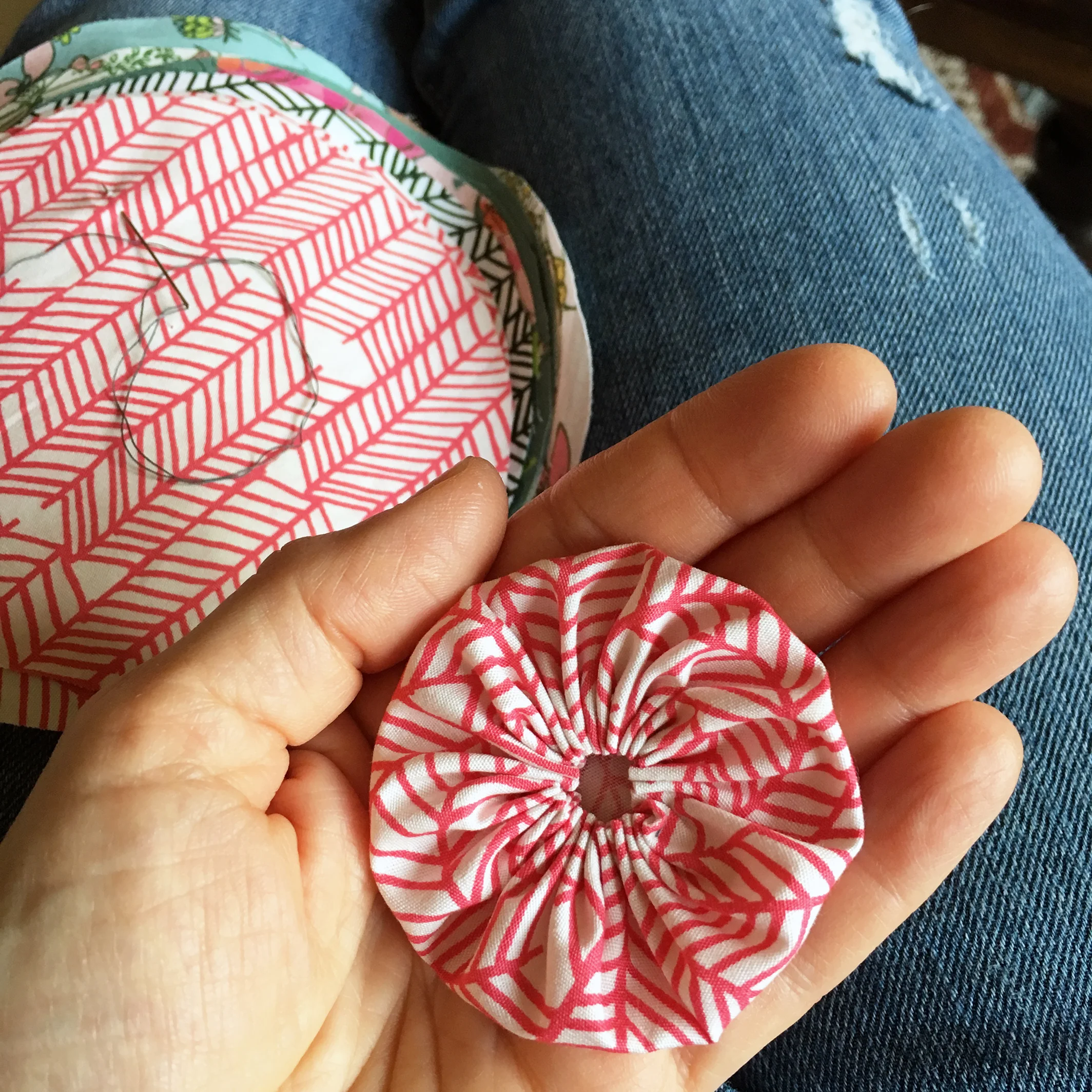 Yo-Yo Pillow — Sharon Holland Designs