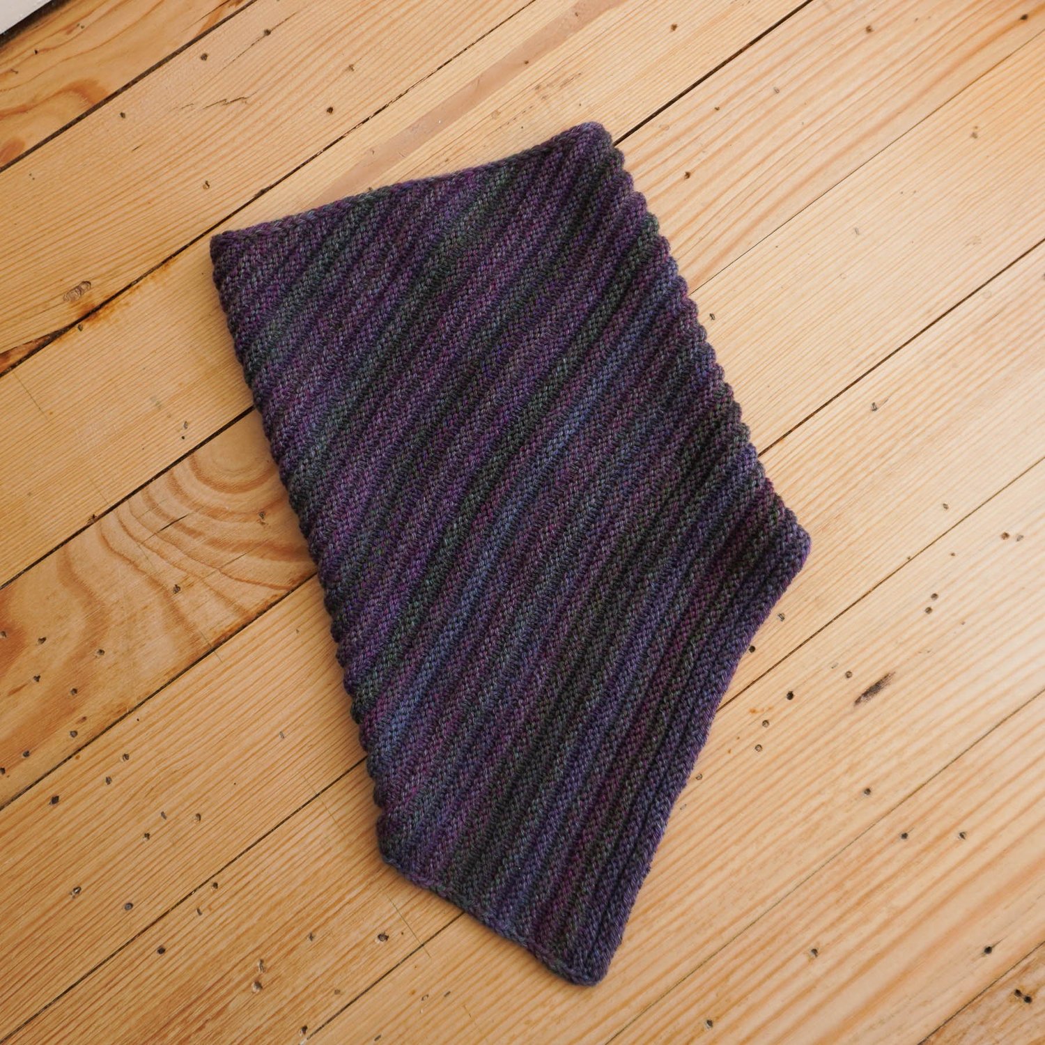 THE TRAVELER COWL | A Studio Project — Loom + Spindle