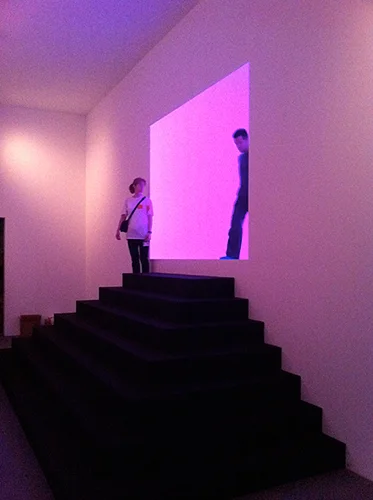 SEEING YOURSELF SEE : An inquiry into Designer James Turrell — FALLING ...