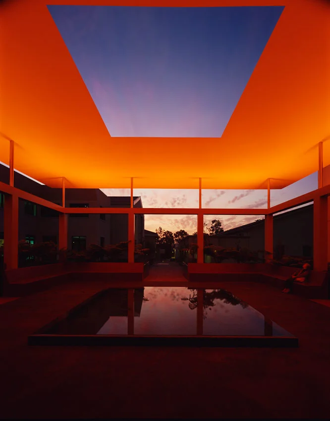 SEEING YOURSELF SEE : An inquiry into Designer James Turrell — FALLING ...