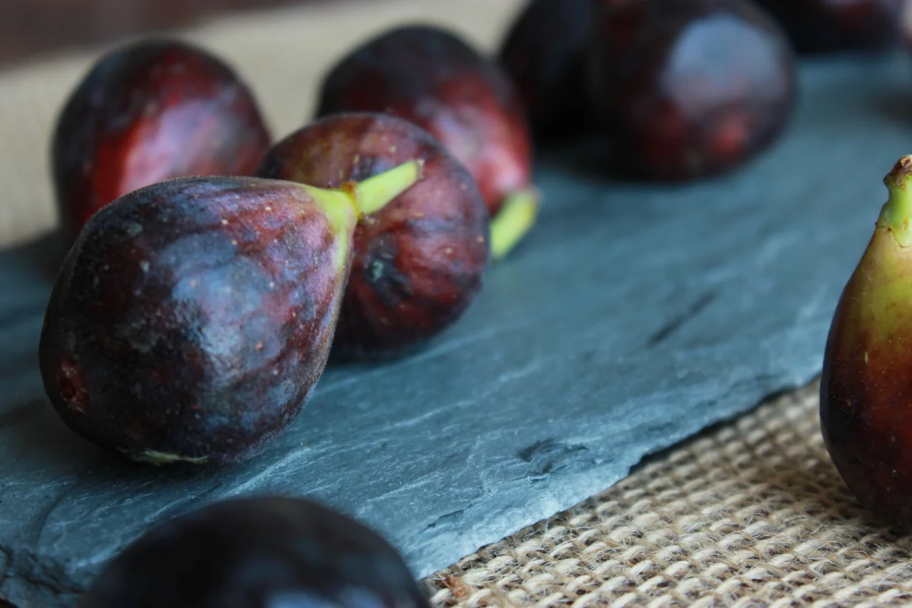 Figs Two Ways: Caramelized or Roasted — living minnaly