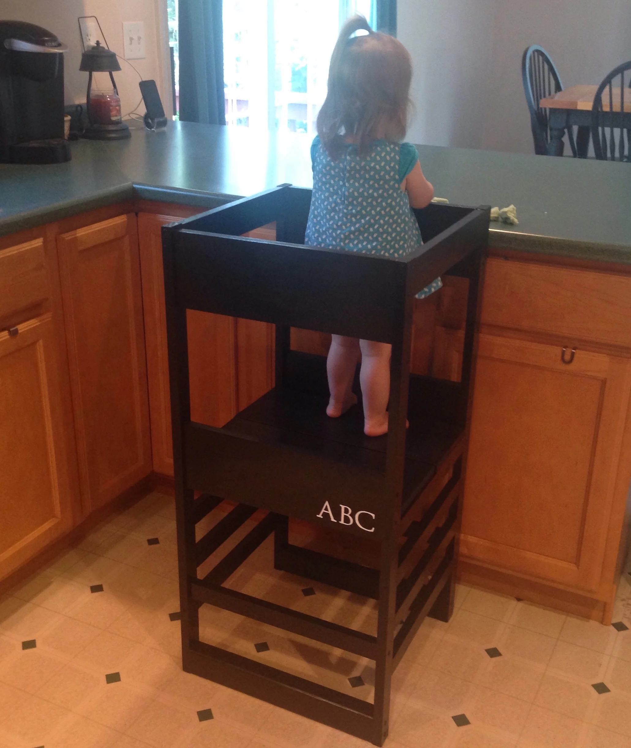 DIY Learning Tower / Kitchen Helper - Based on Plans by Ana White —New ...
