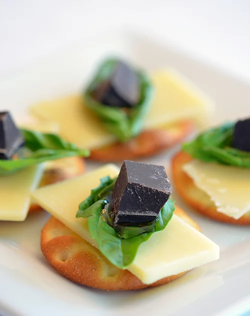 Craquelins Savoureux (Savory Crackers) — Marc J. Sievers