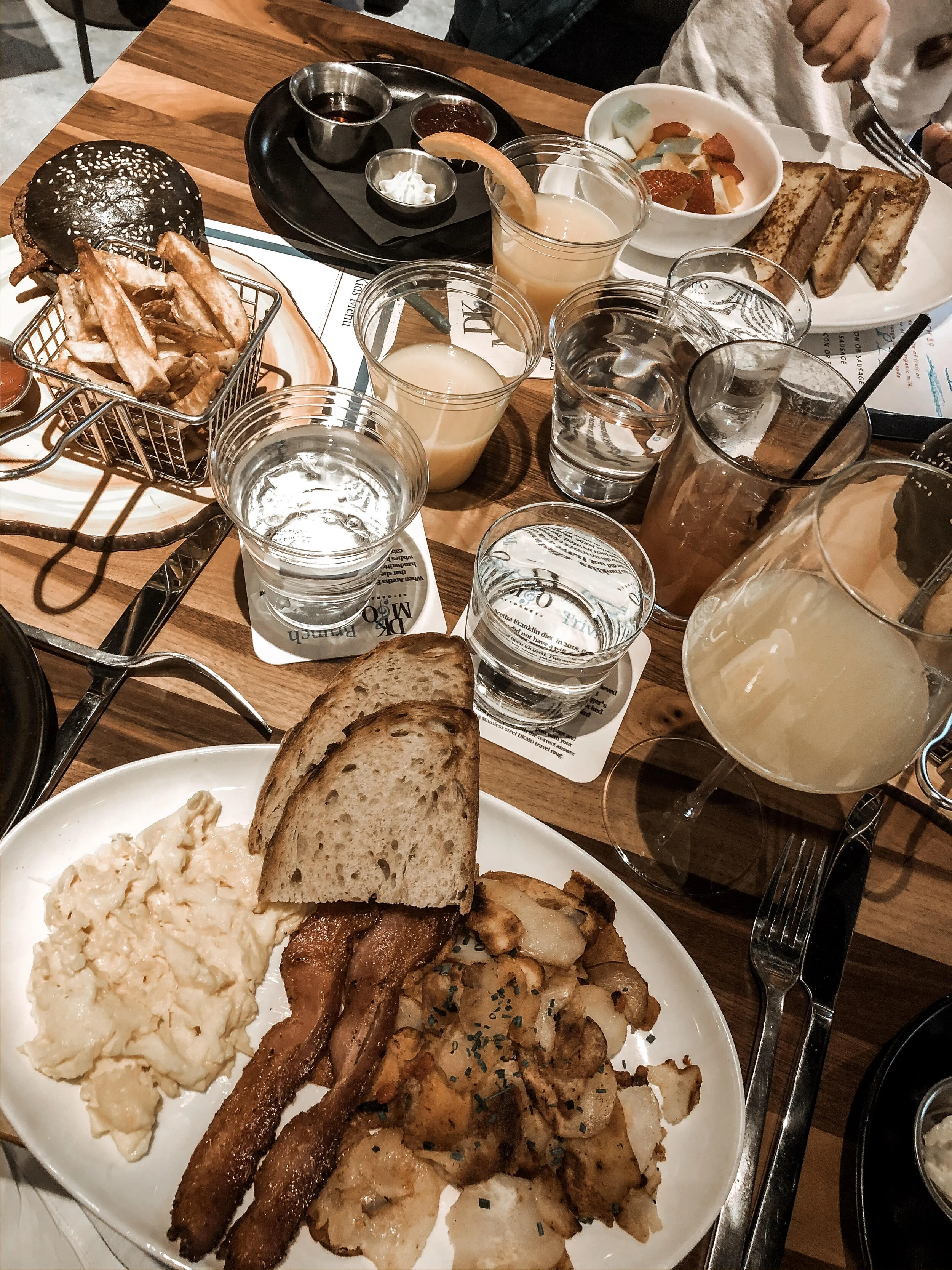 A new brunch spot. — Johanna ★ Grange