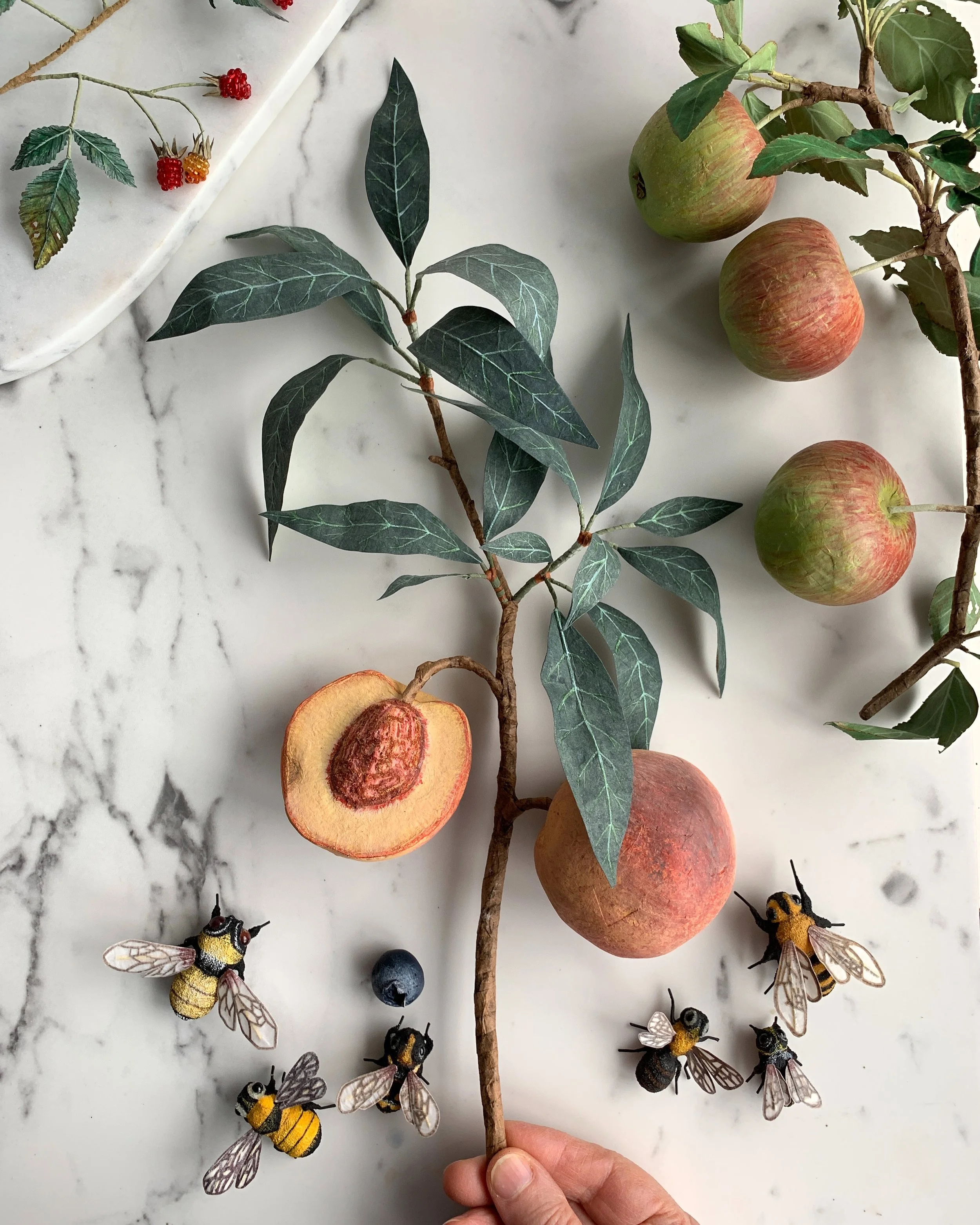 WOODLUCKER — paper food