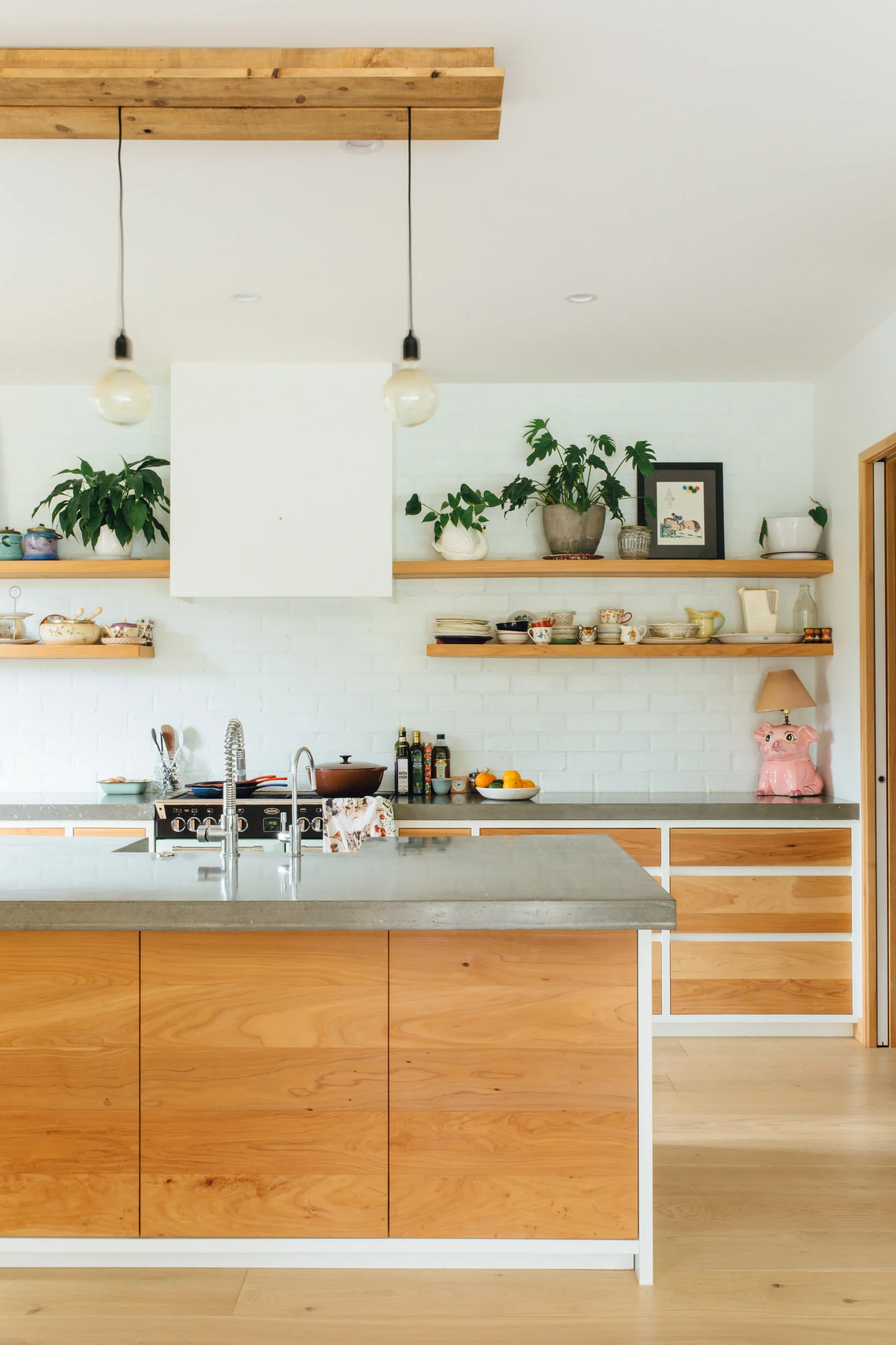 Editorial - Homestyle Magazine - The Pyne Home — Paper And Pearl ...