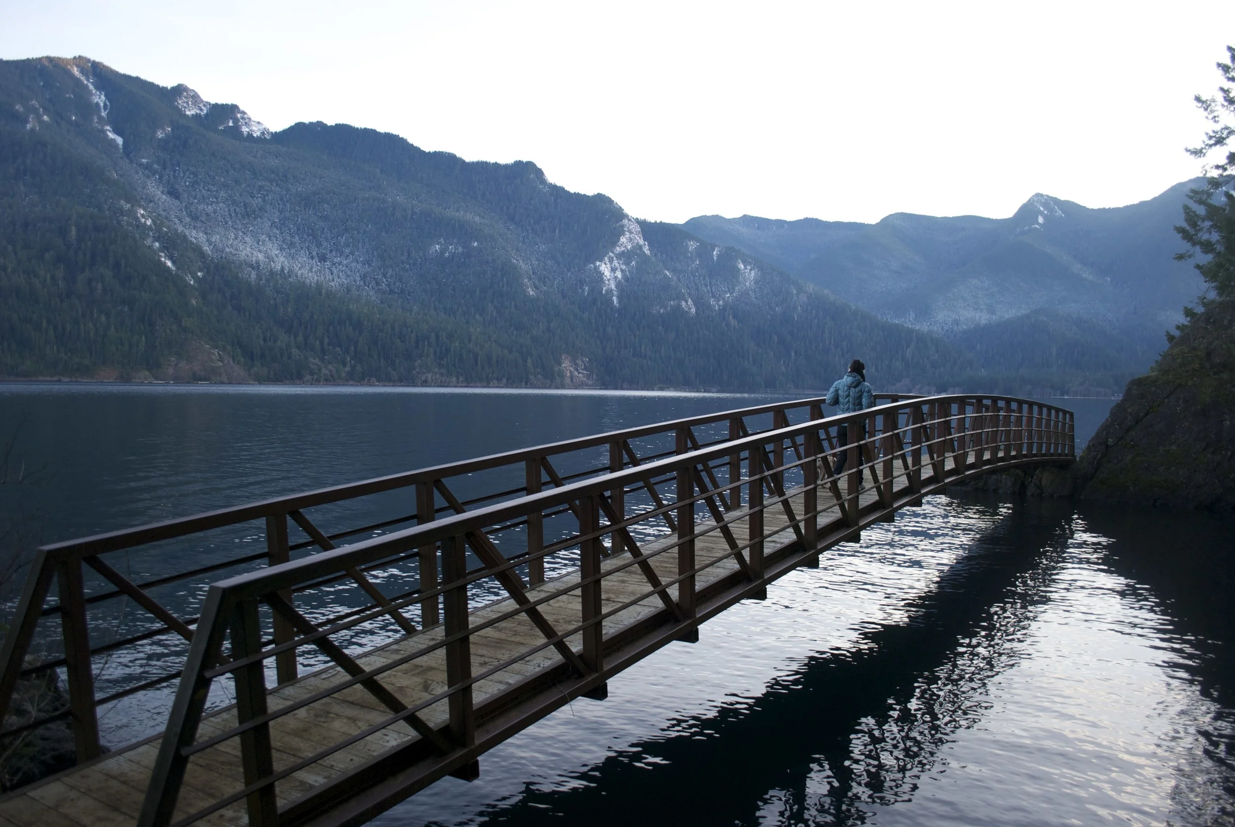 Lake Crescent in Olympic National Park - Olympic Hiking Co.
