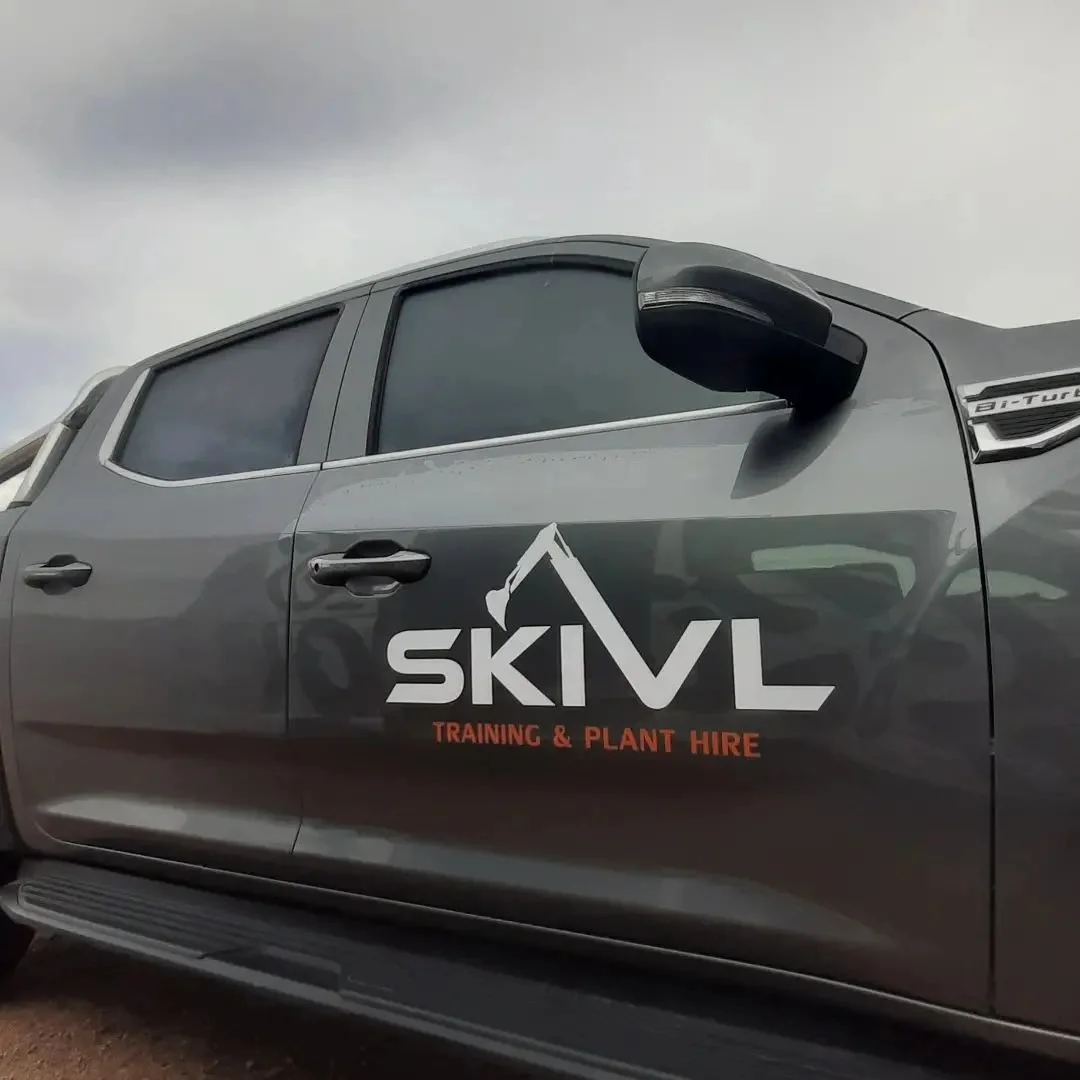 SOLID SIGNS - Signs - Murals - Design - illustration -Branding - Creative